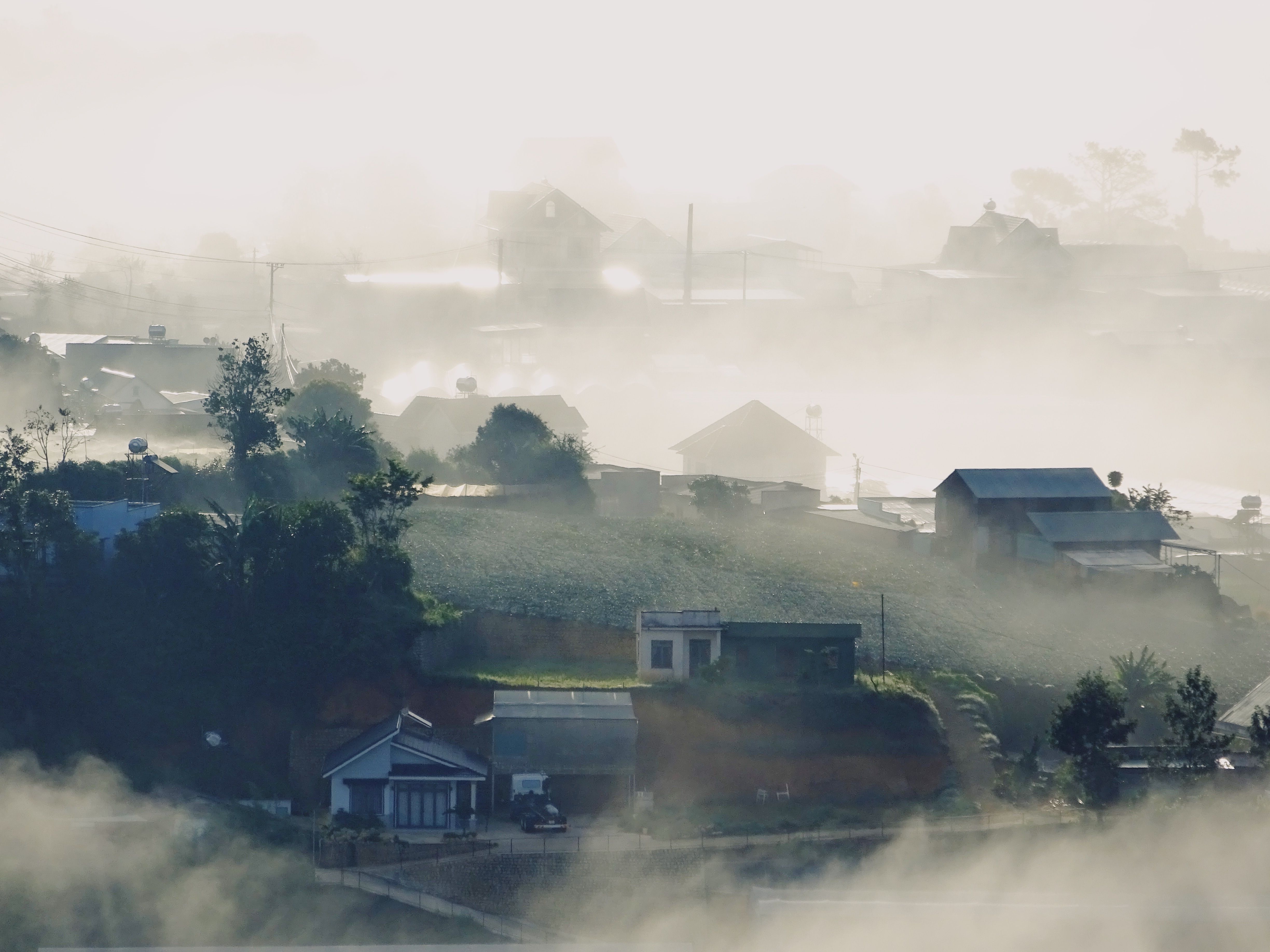Fog over Houses in Village · Free Stock Photo