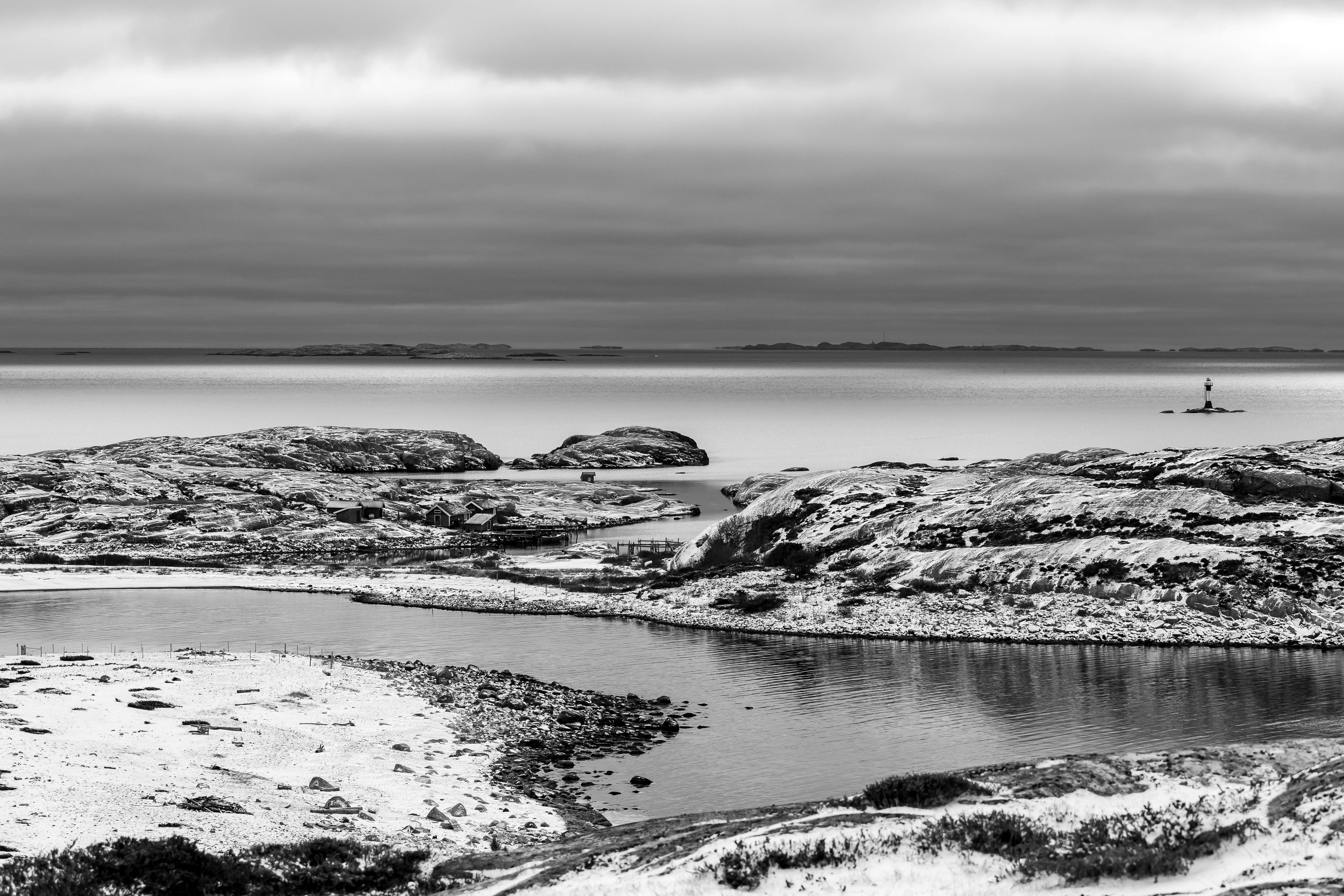 Village on the Sea in Winter · Free Stock Photo