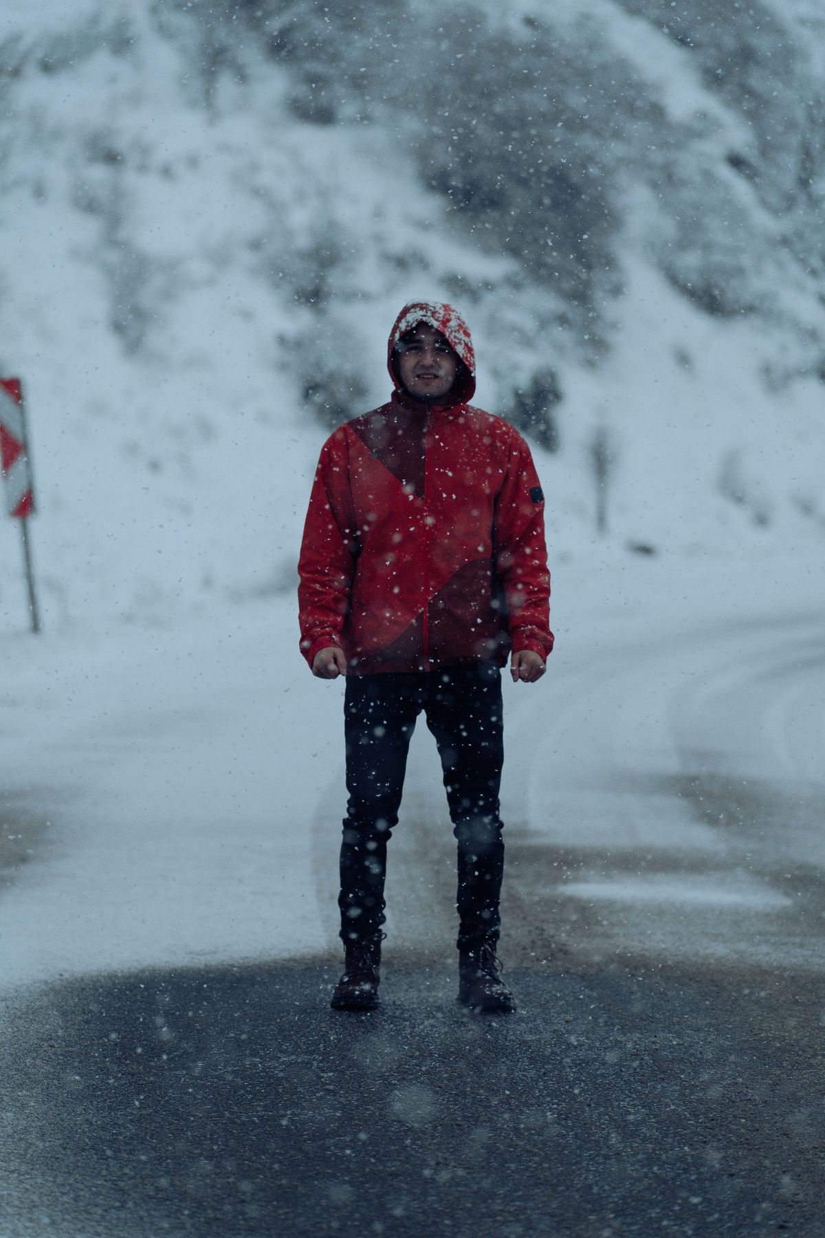Man In Snow Photos, Download The BEST Free Man In Snow Stock Photos ...