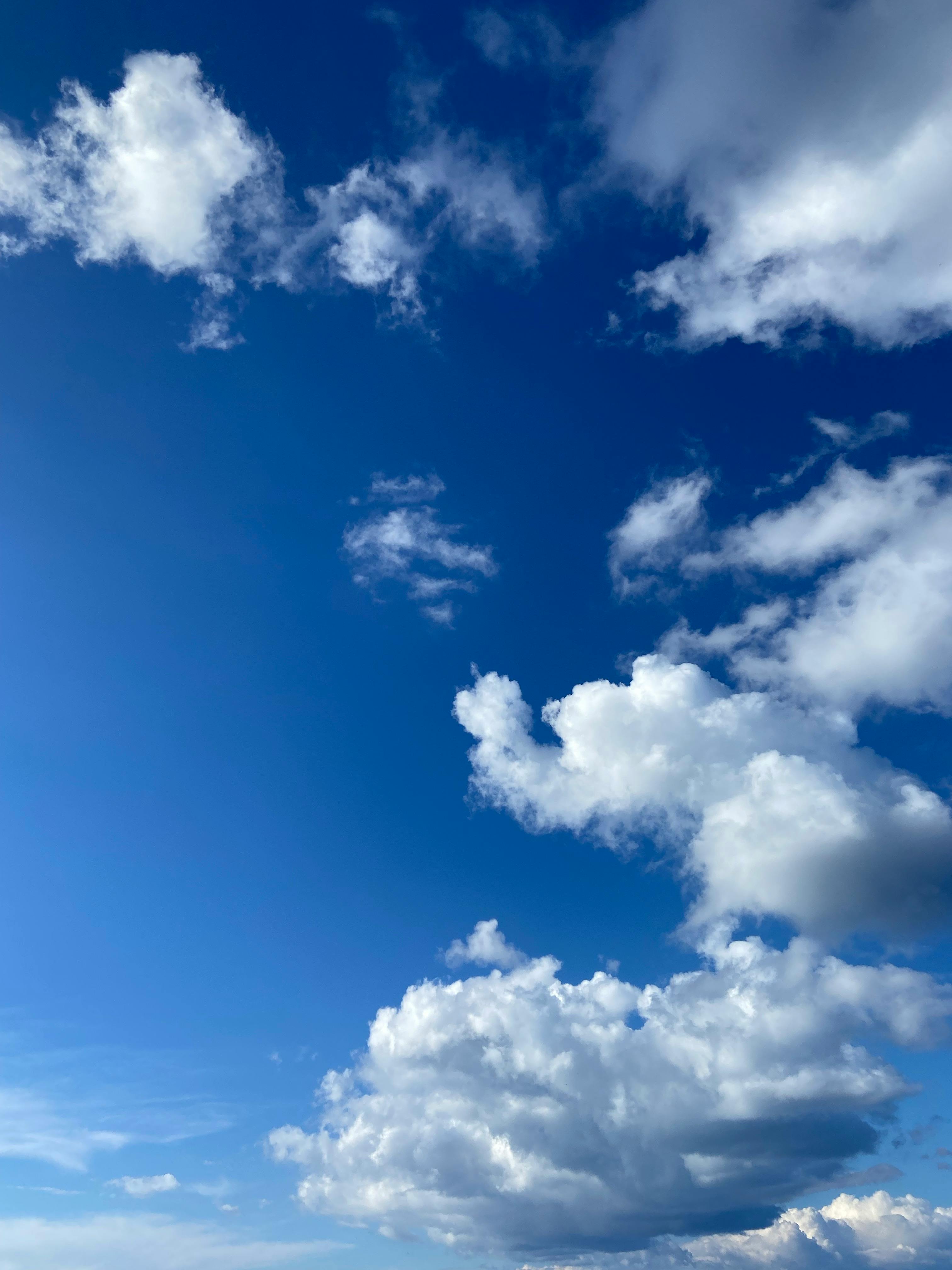 Cloudy Sky · Free Stock Photo