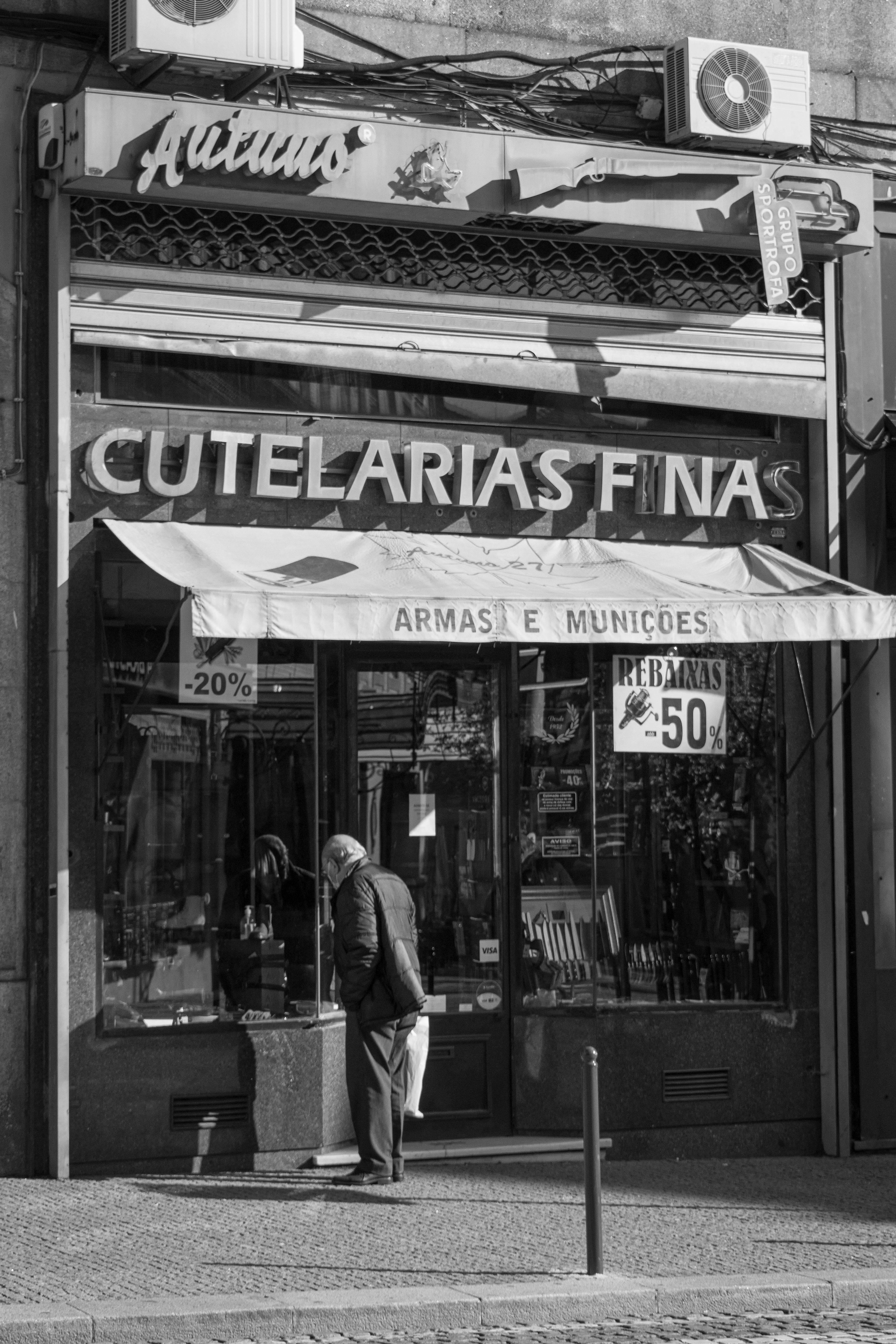 Shop Keeper Photos, Download The BEST Free Shop Keeper Stock Photos ...