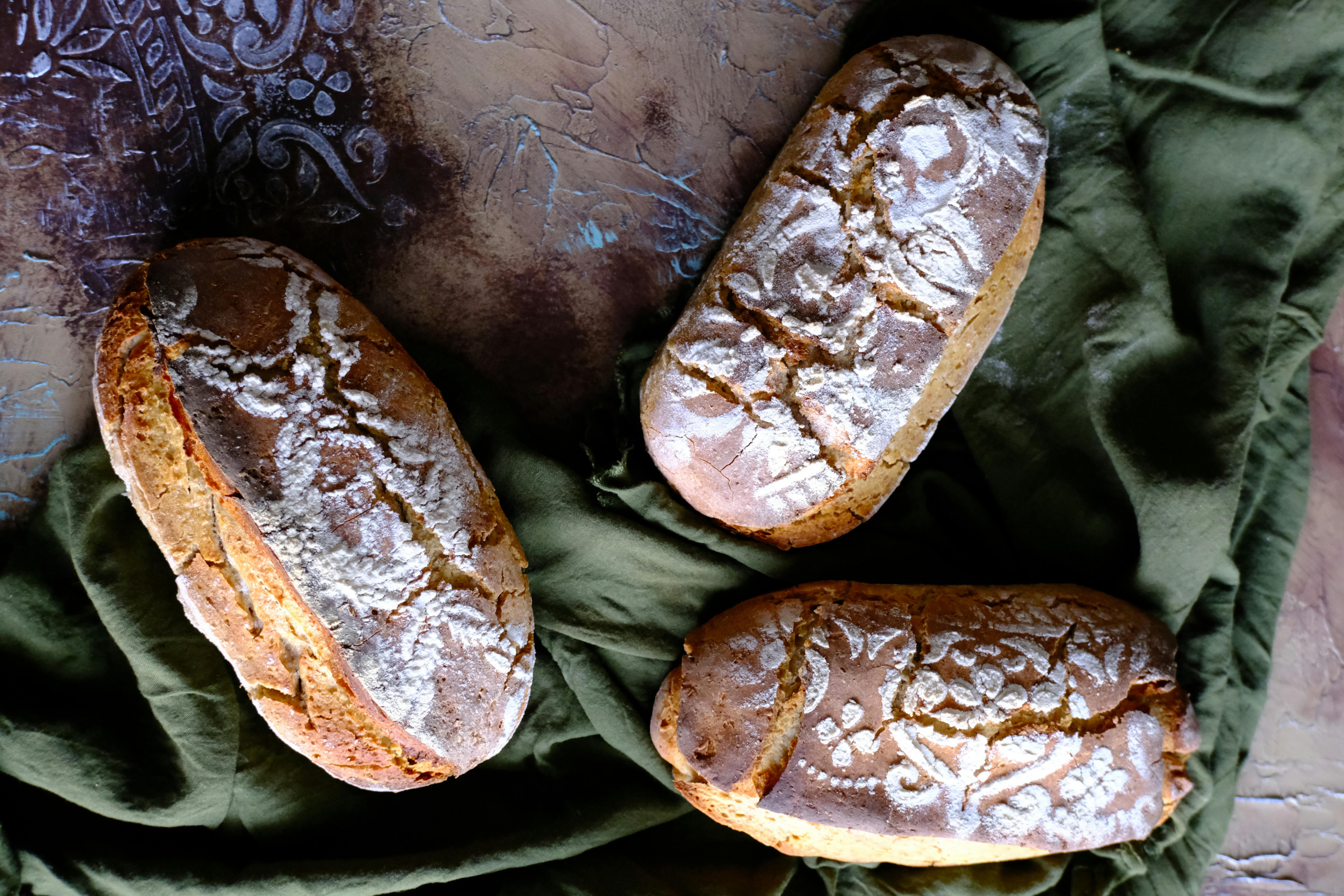 Loaves Of Bread Photos, Download The BEST Free Loaves Of Bread Stock ...