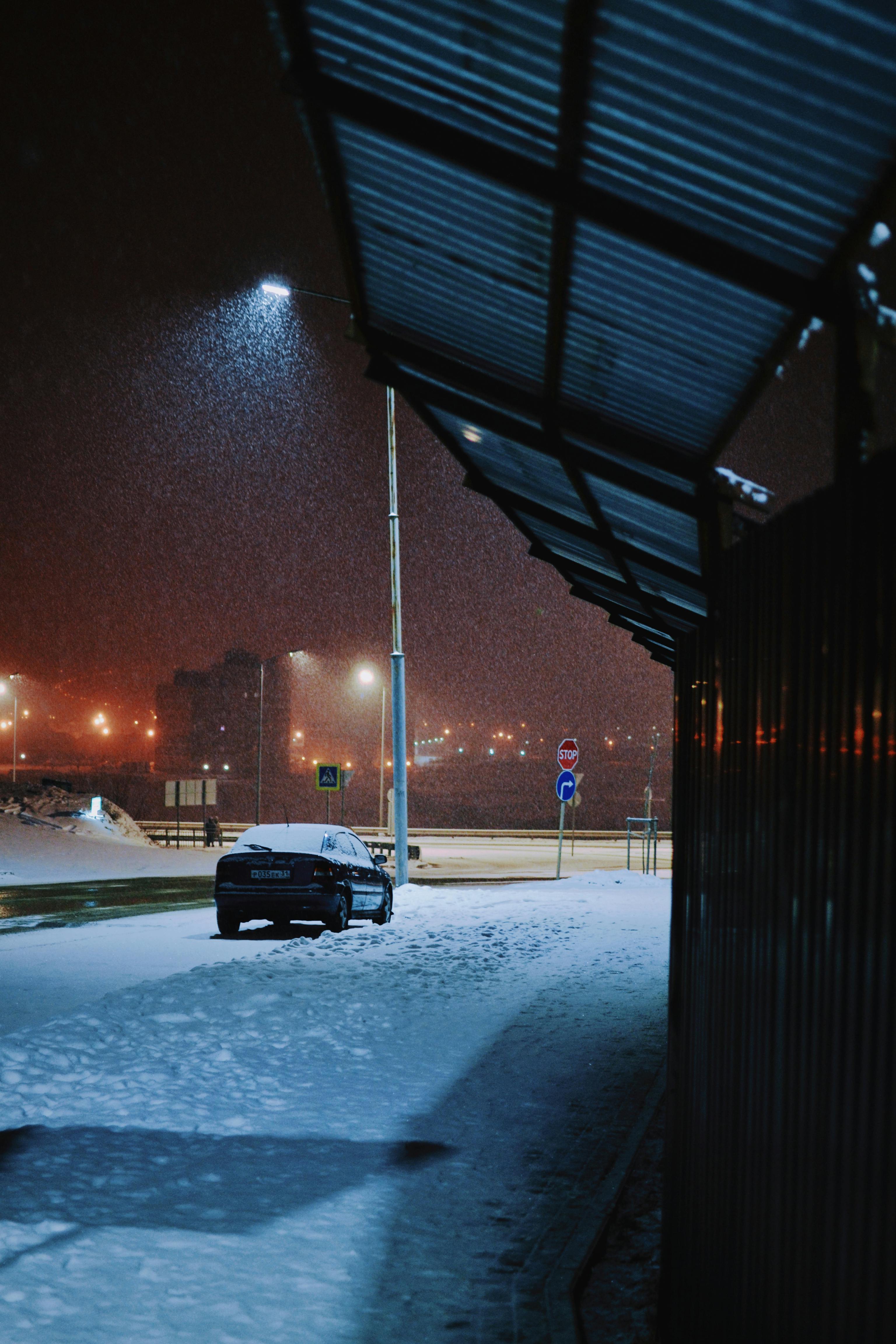 Car on Street in Snow at Night · Free Stock Photo
