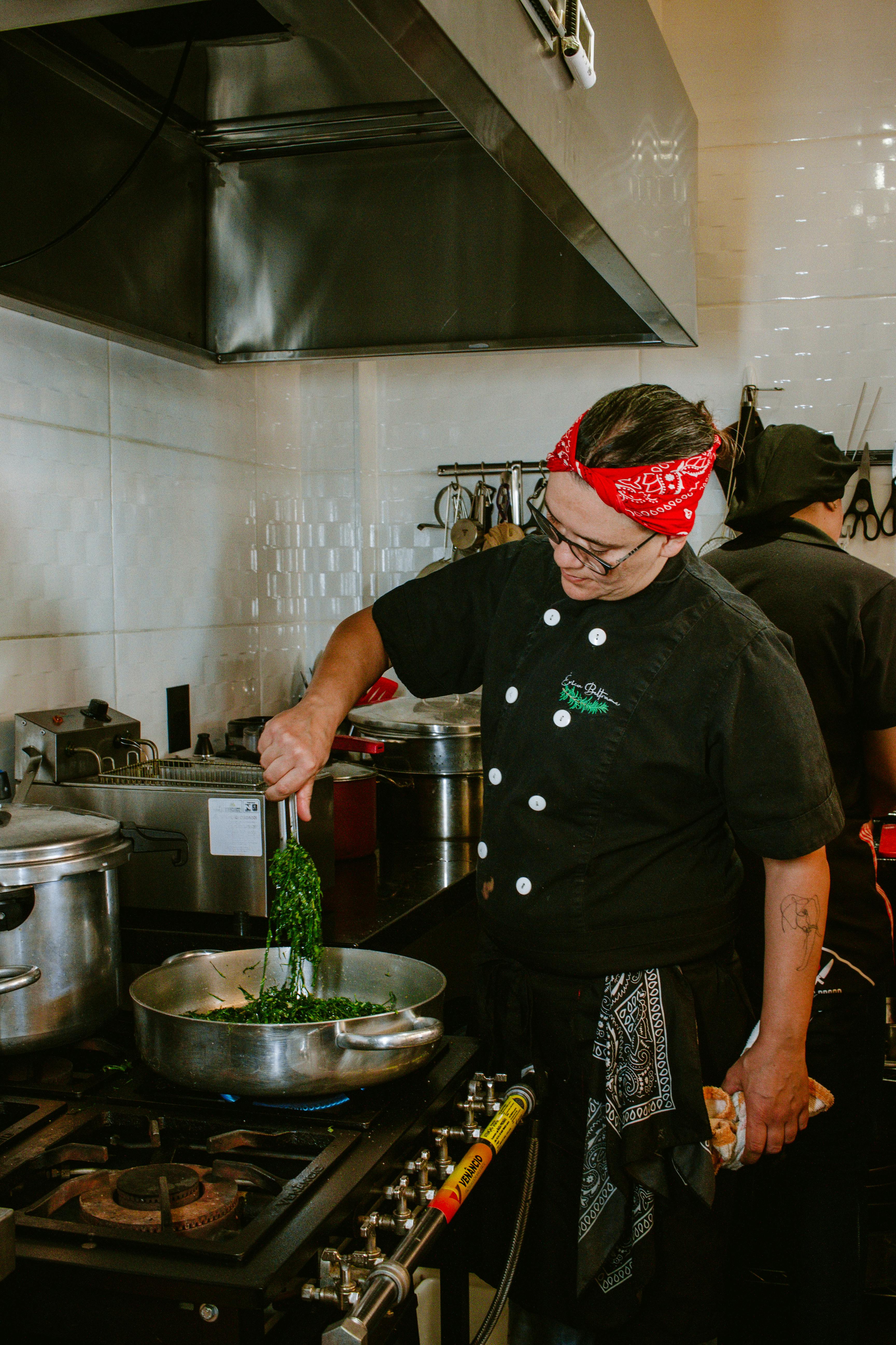 Cook in Restaurant · Free Stock Photo