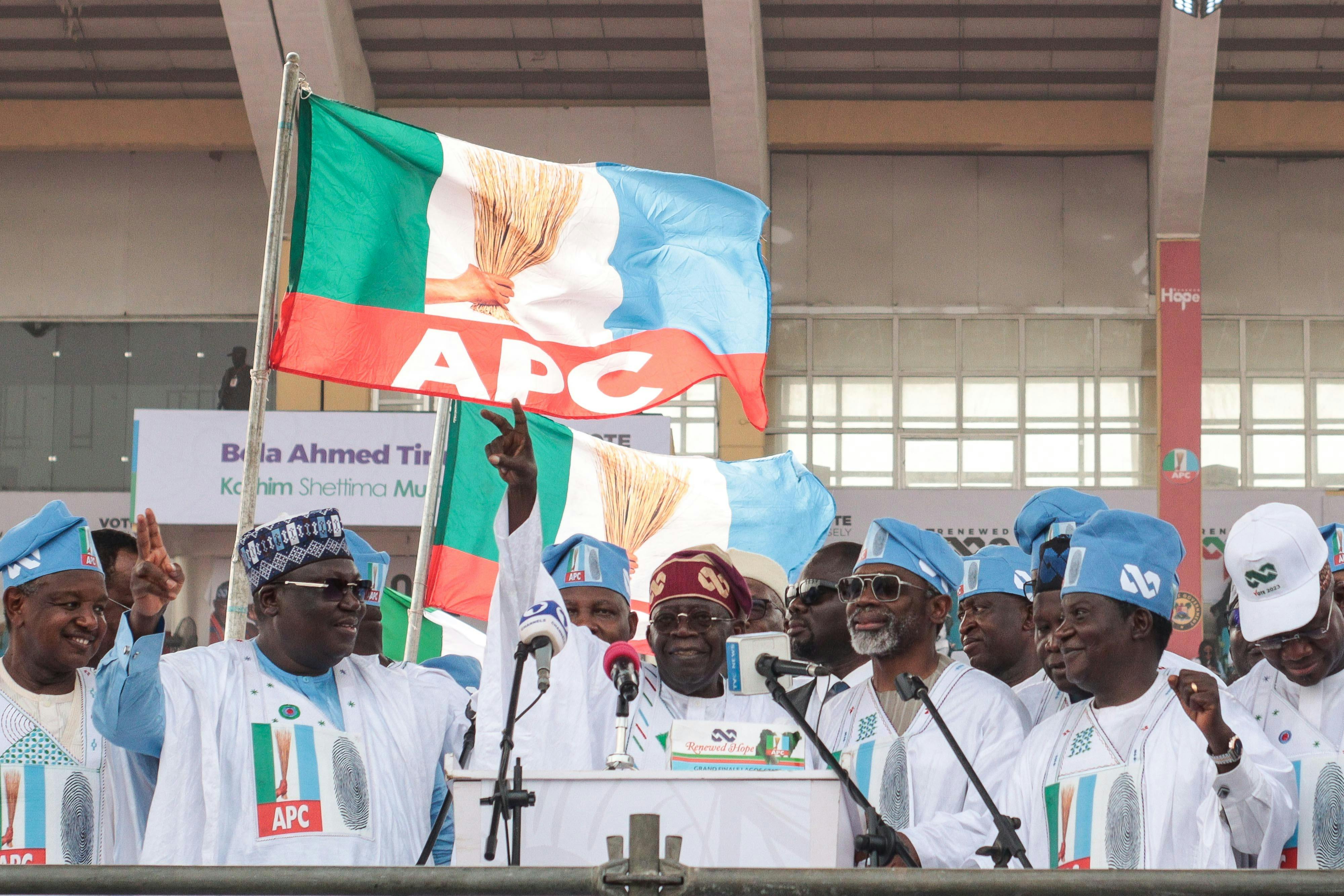 Samuel Alabi - 사진