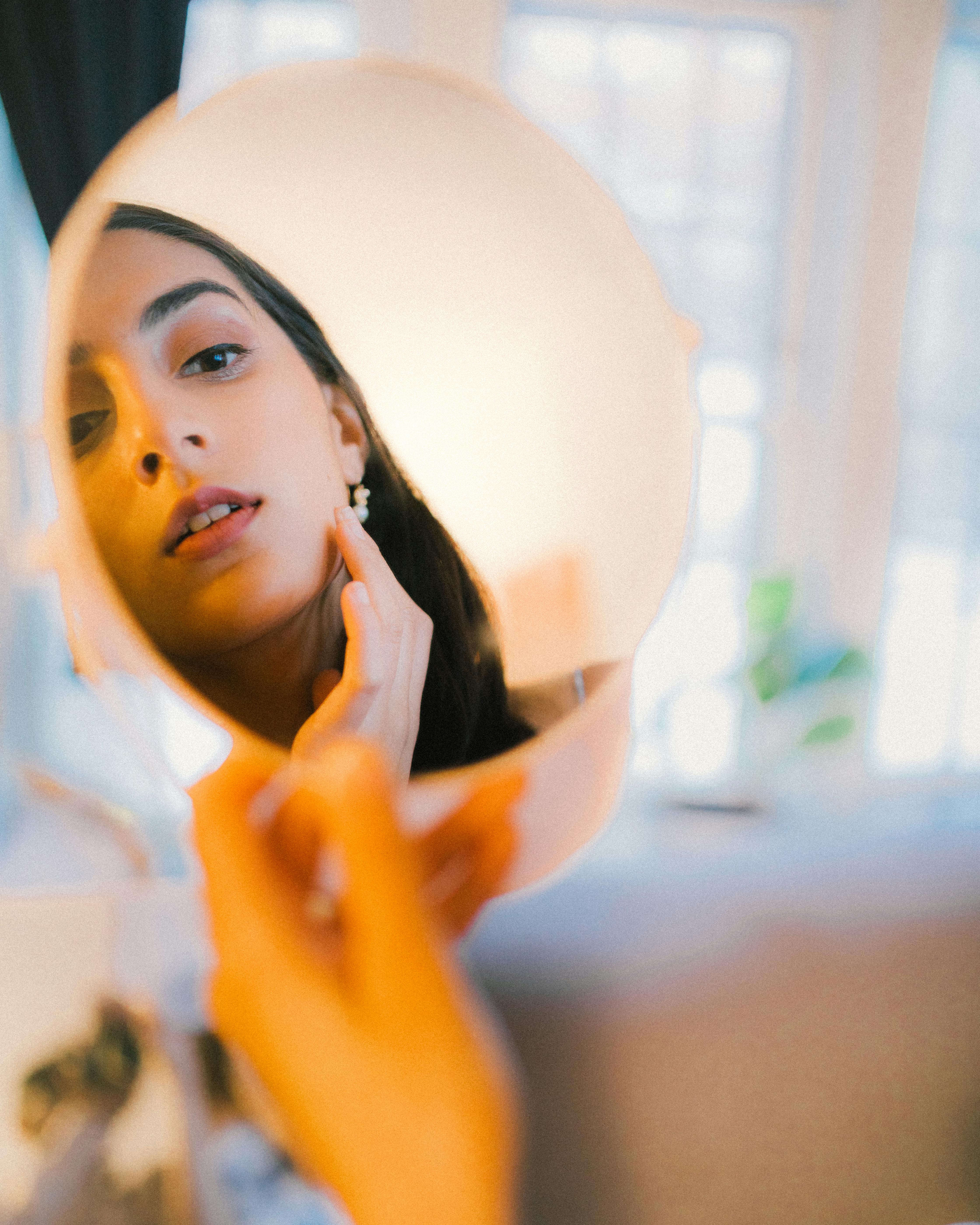 Reflection of Woman's Eye on Broken Mirror · Free Stock Photo
