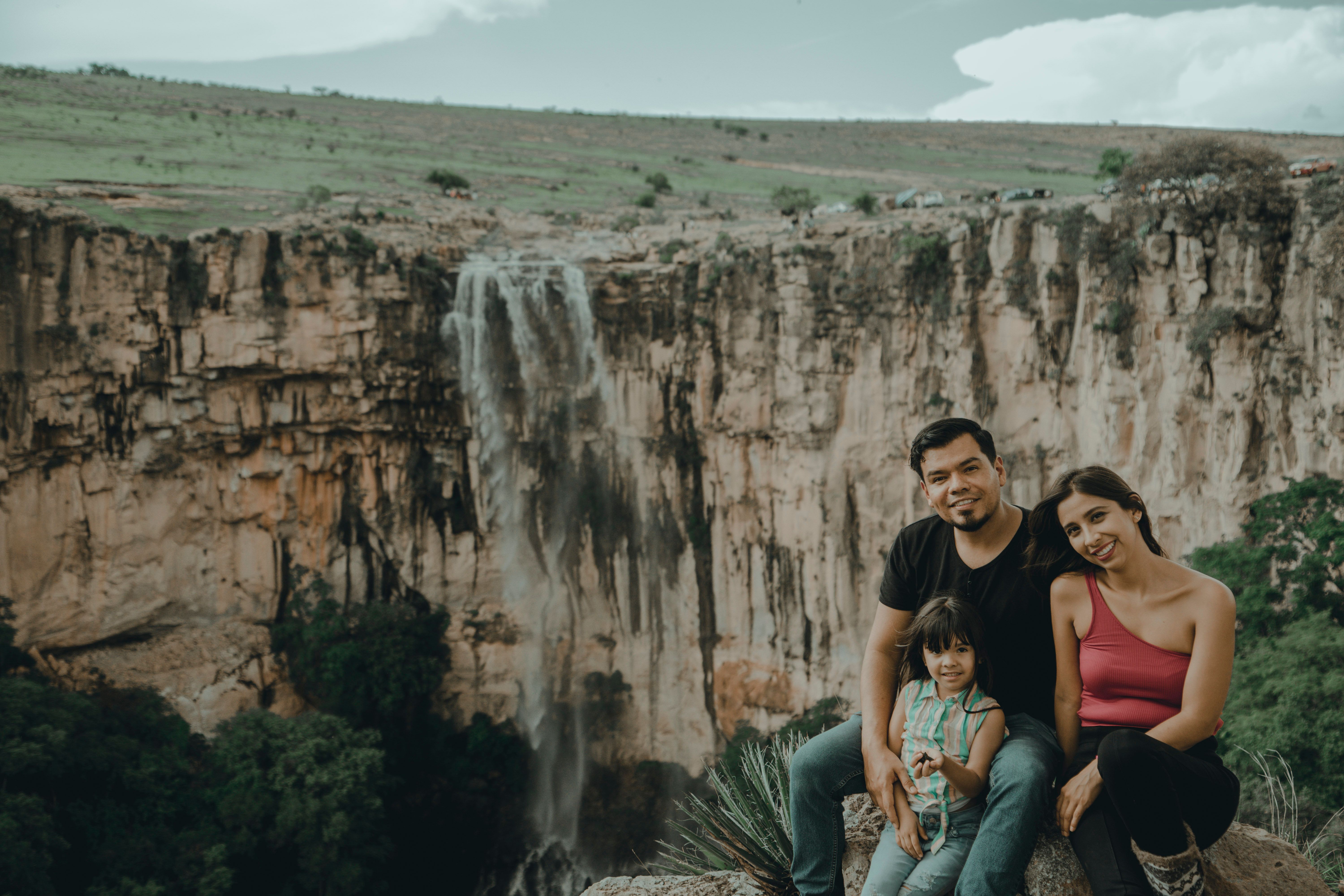 Family Smiling Nature Photos, Download The BEST Free Family Smiling ...