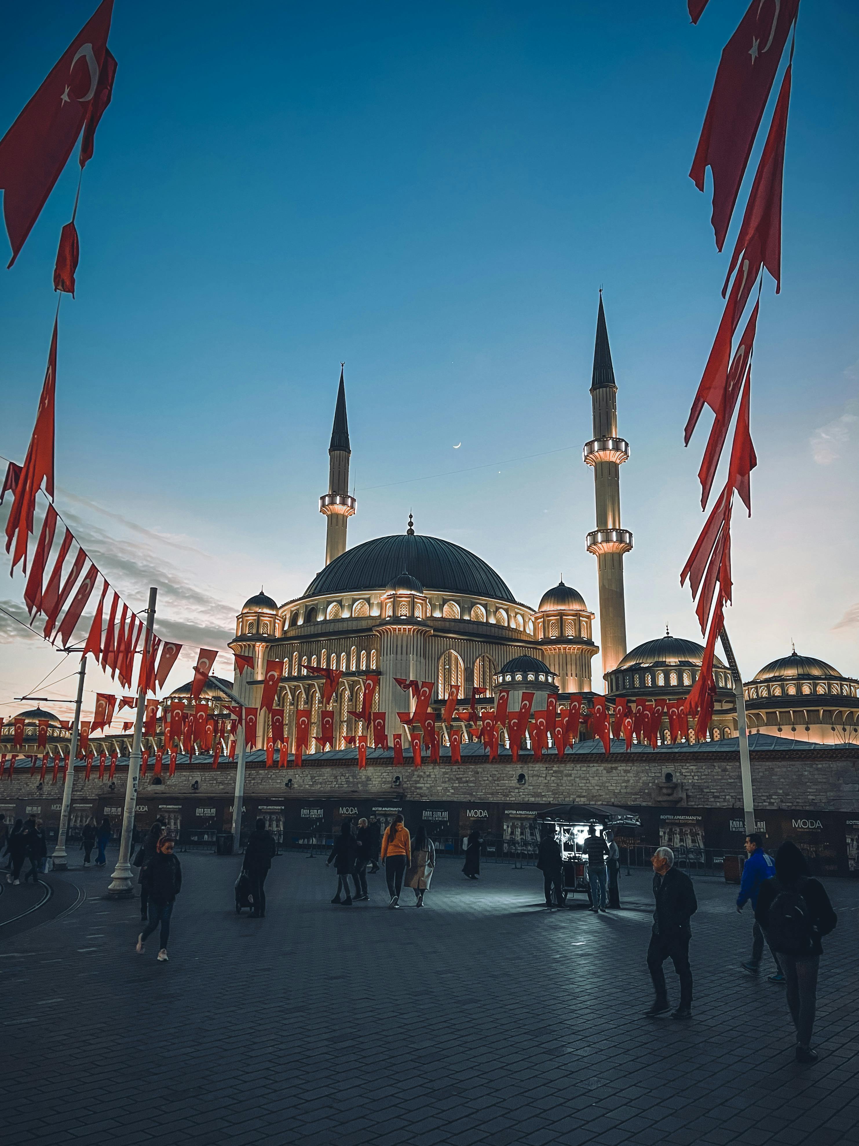 Mosque on Taksim Square · Free Stock Photo