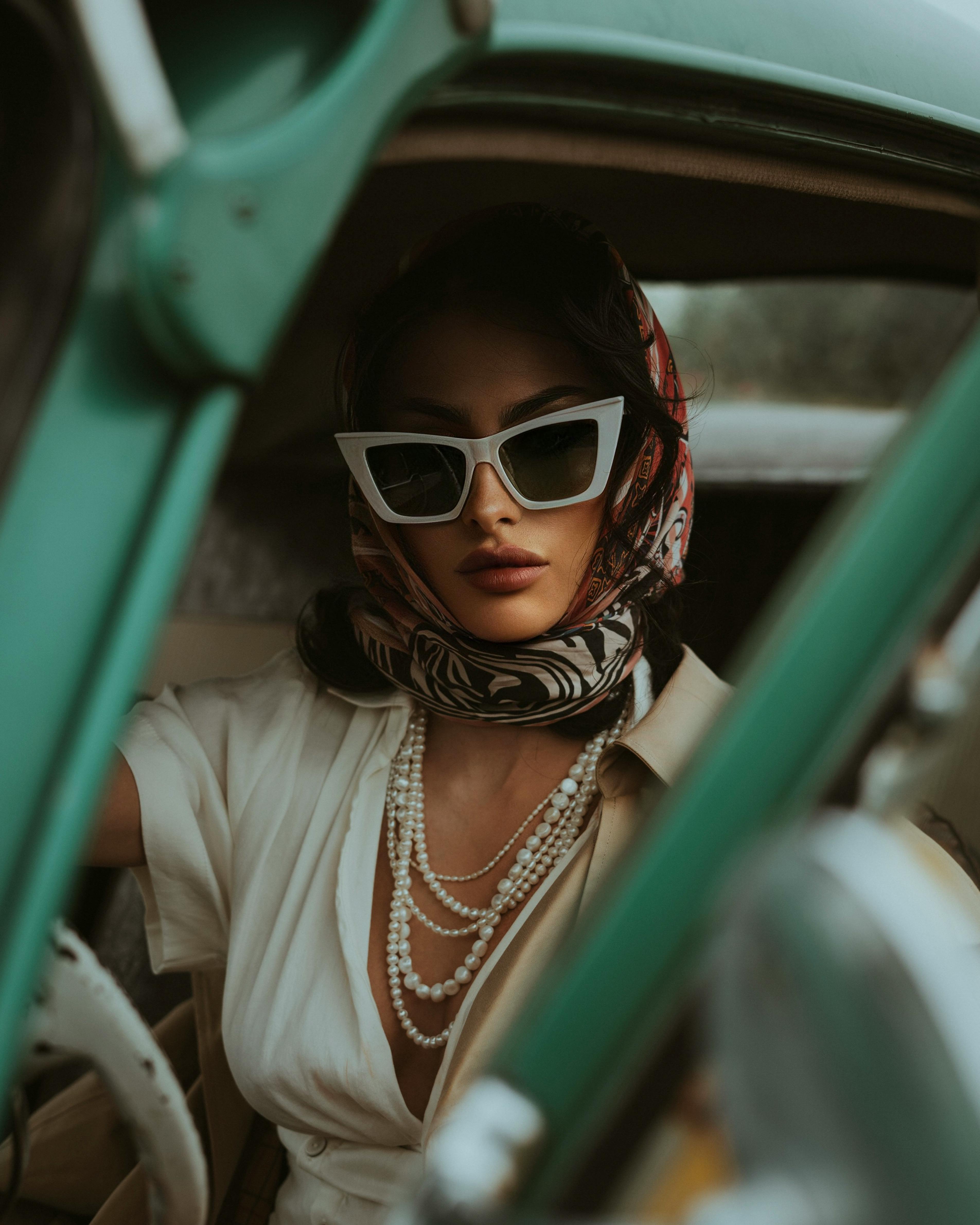 Elegant Style Model in Headscarf and Sunglasses · Free Stock Photo