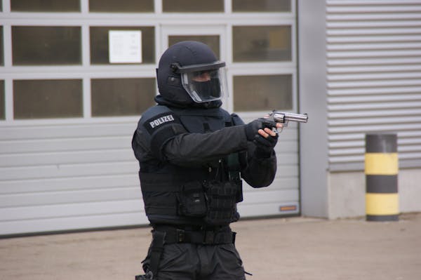 Police Tactical Photos, Download The BEST Free Police Tactical Stock ...