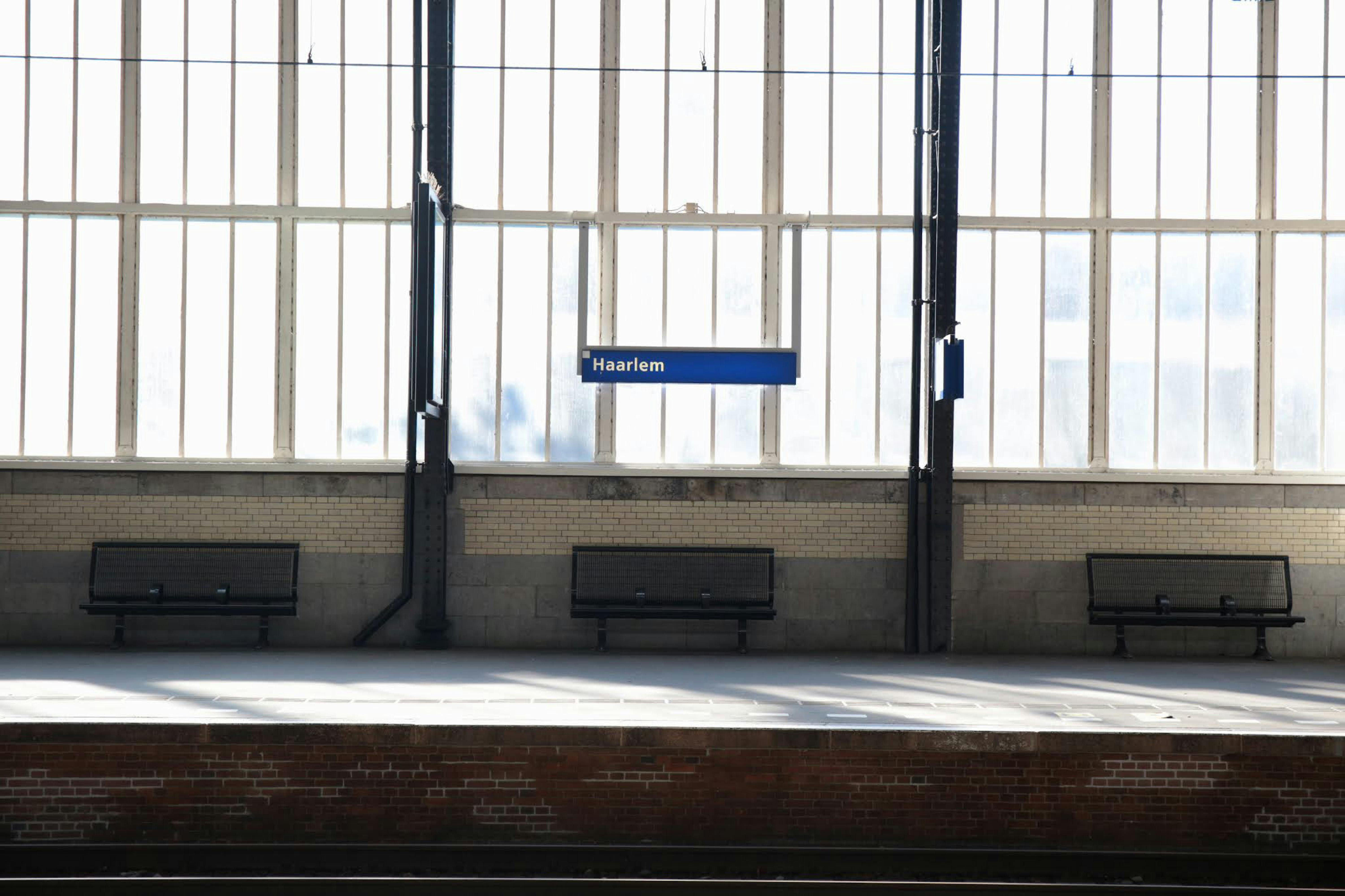 Benches on Train Station · Free Stock Photo