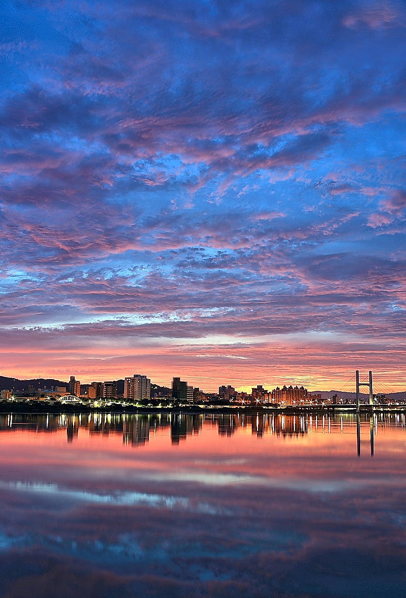 Landscape Photography of a City during Sunset · Free Stock Photo