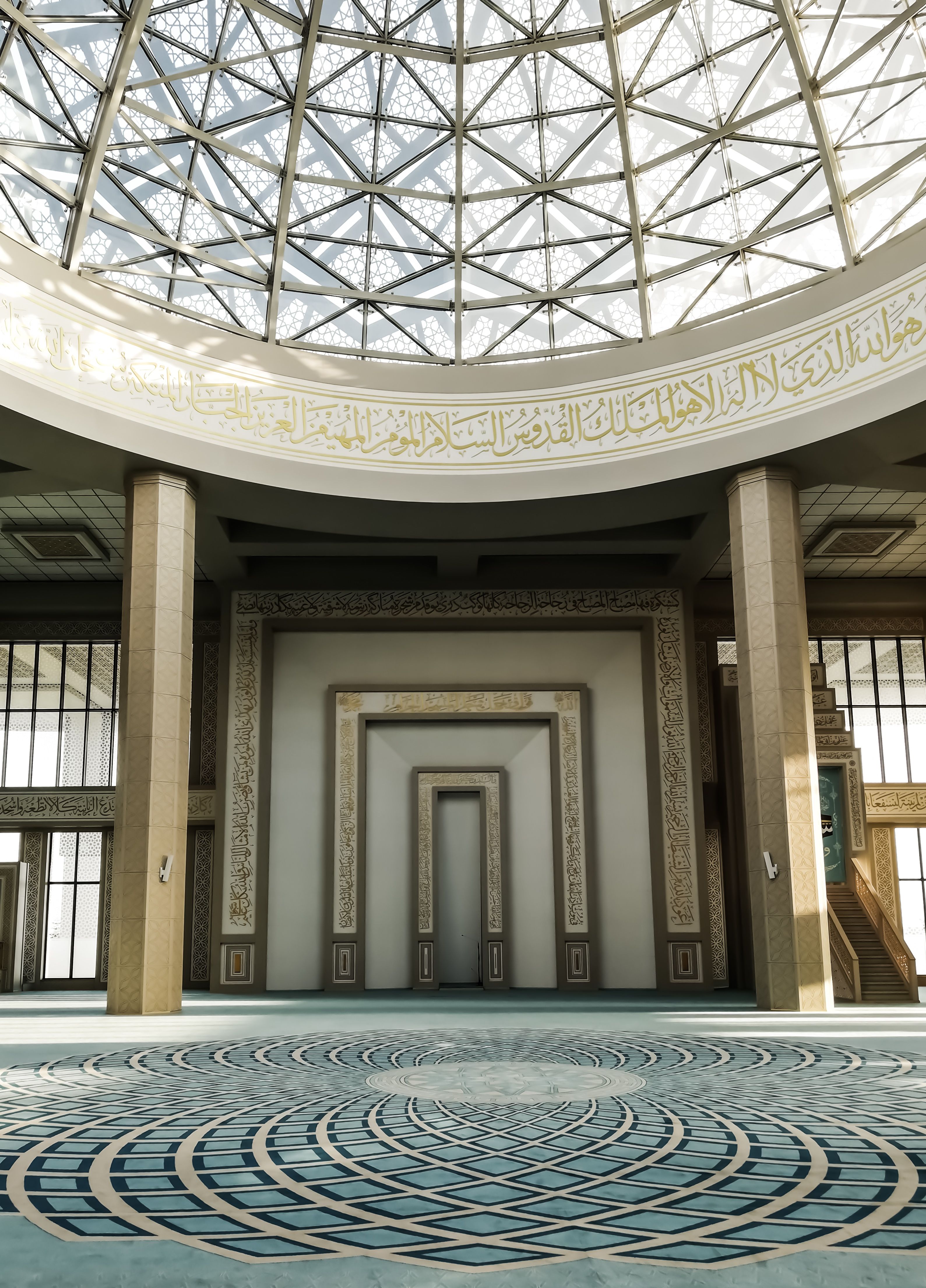 Interior of a Mosque · Free Stock Photo