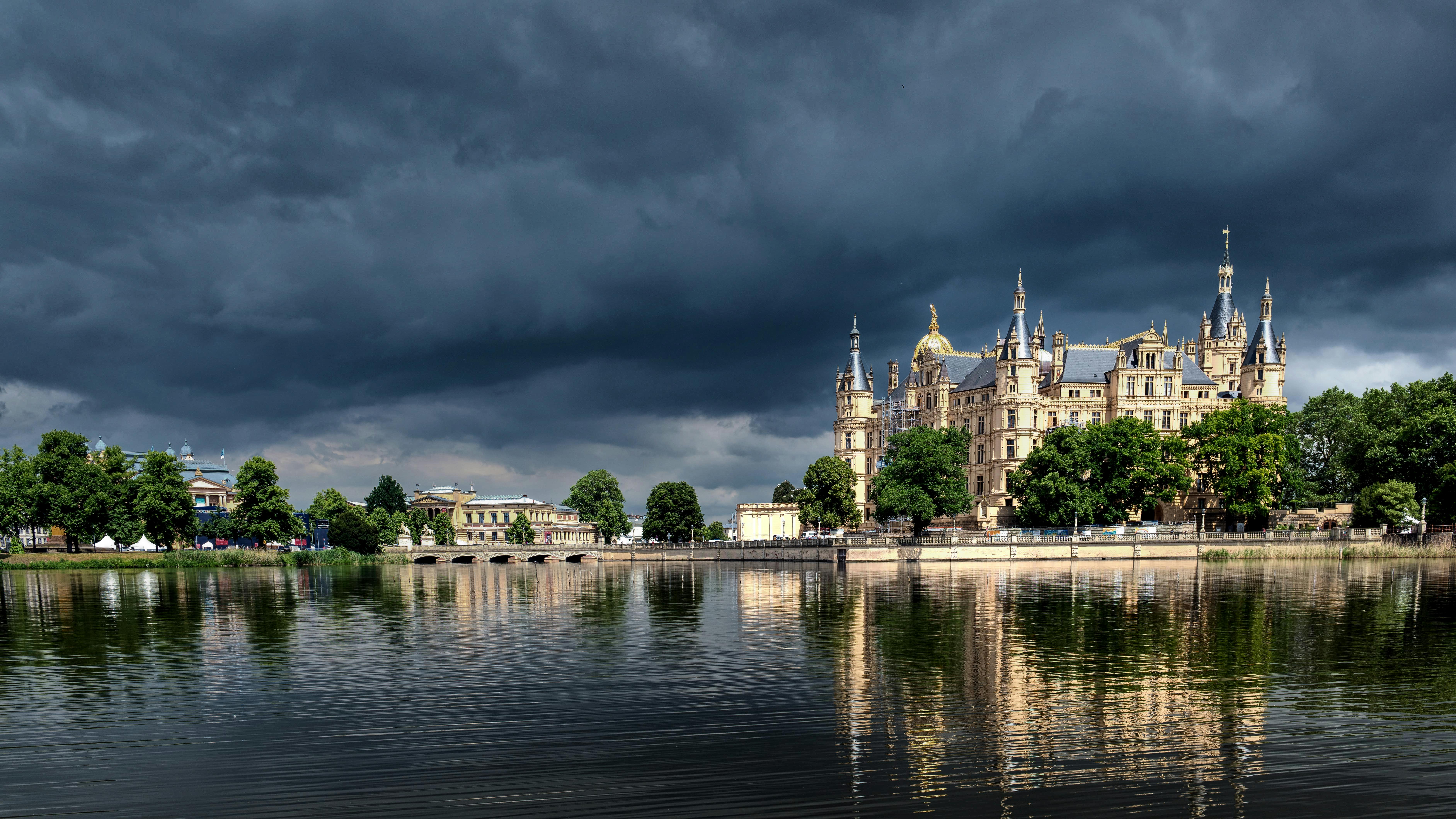Schwerin Castle on an Island in the Lake · Free Stock Photo