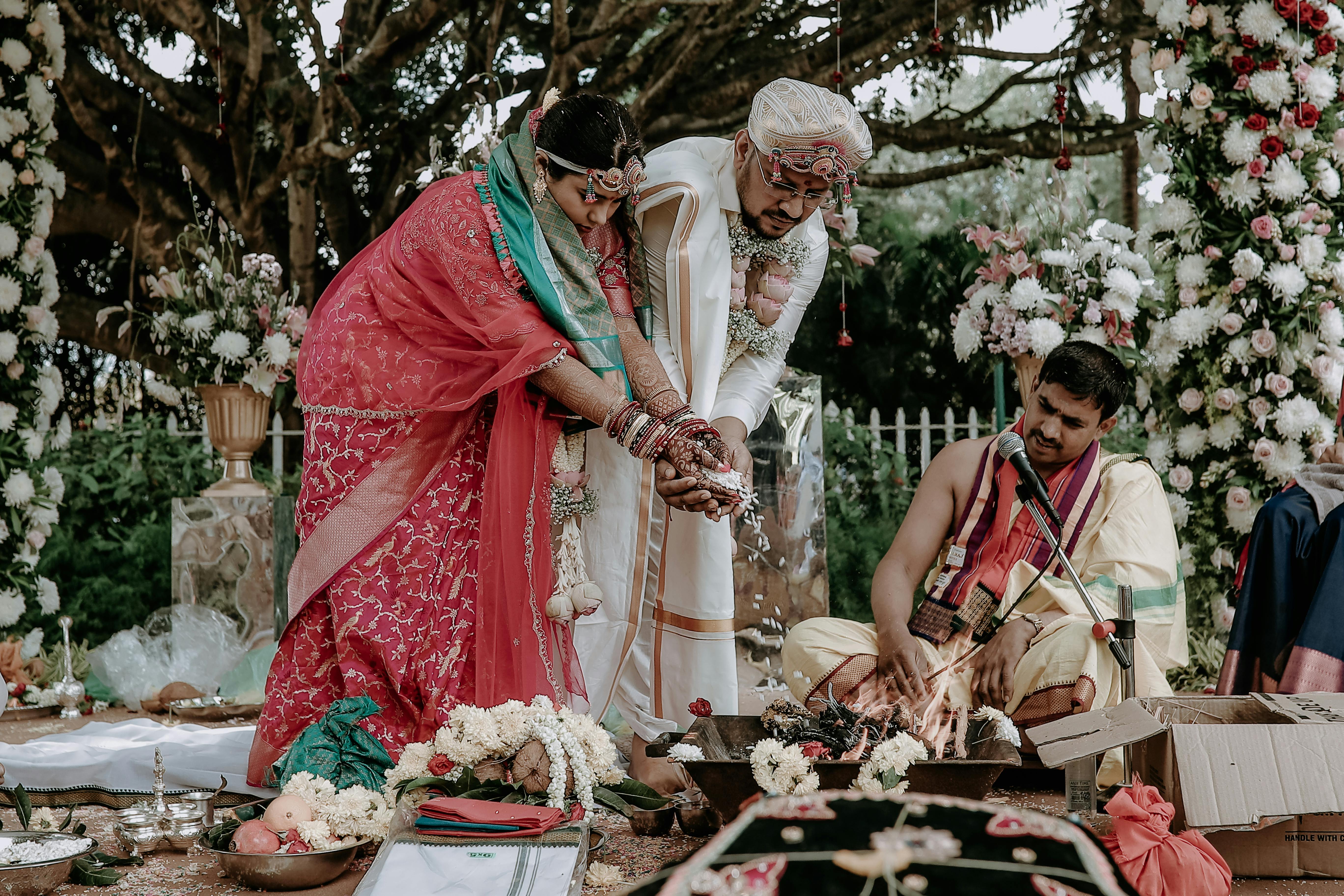 People at a Ceremony · Free Stock Photo