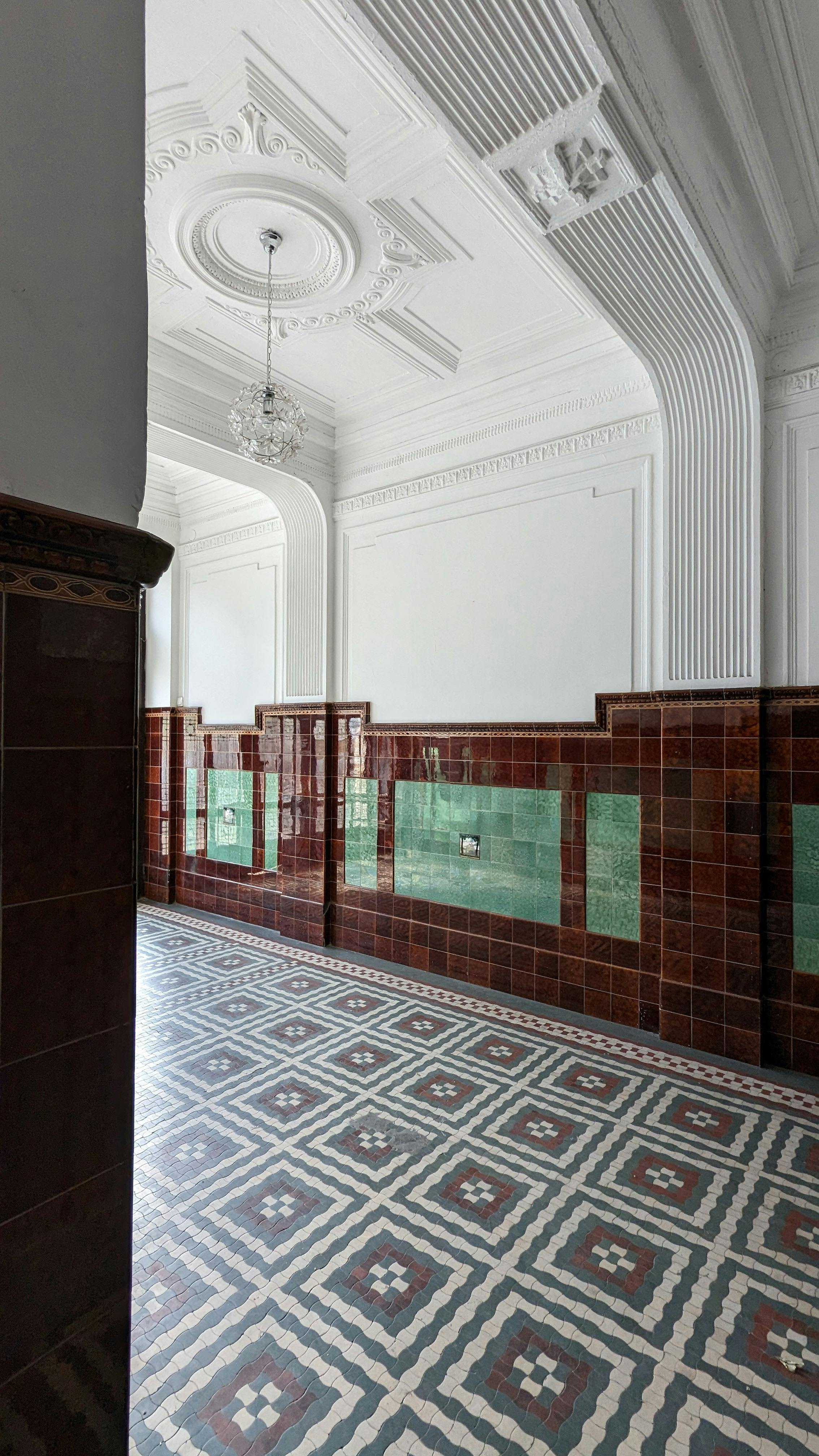 Photo Of Hallway During Daytime · Free Stock Photo