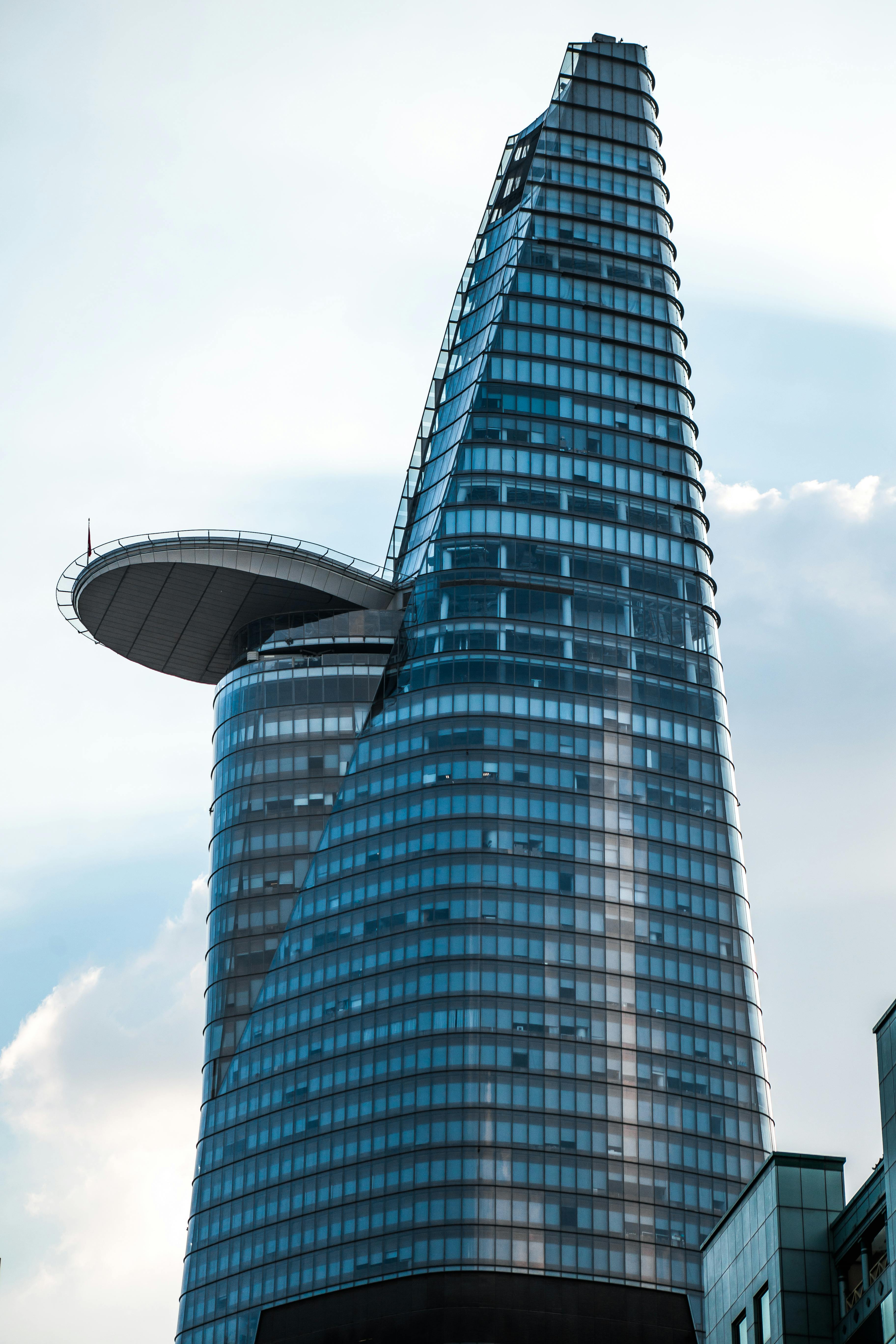 High Rise Building during Dawn · Free Stock Photo