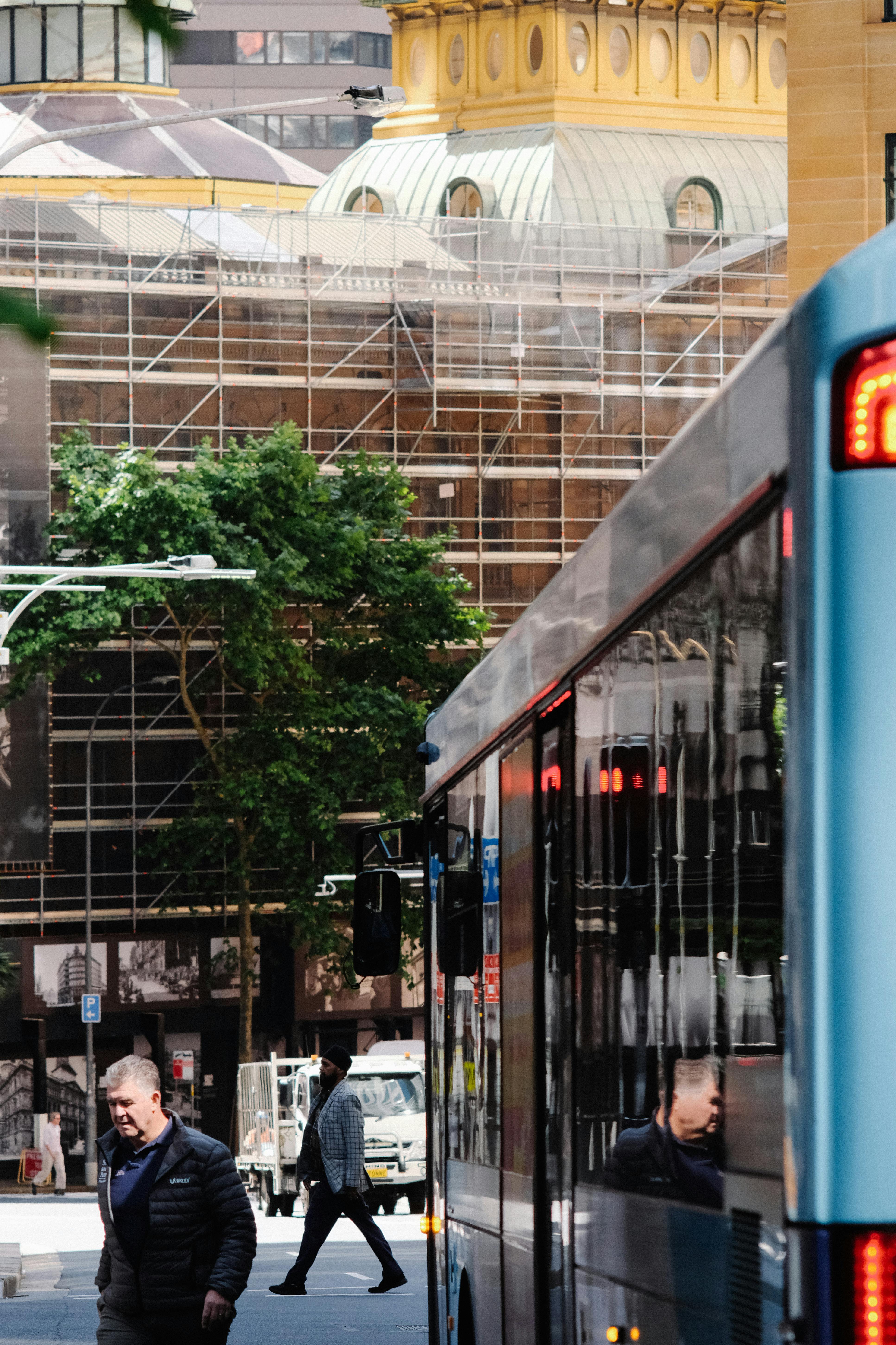 Bus in City · Free Stock Photo