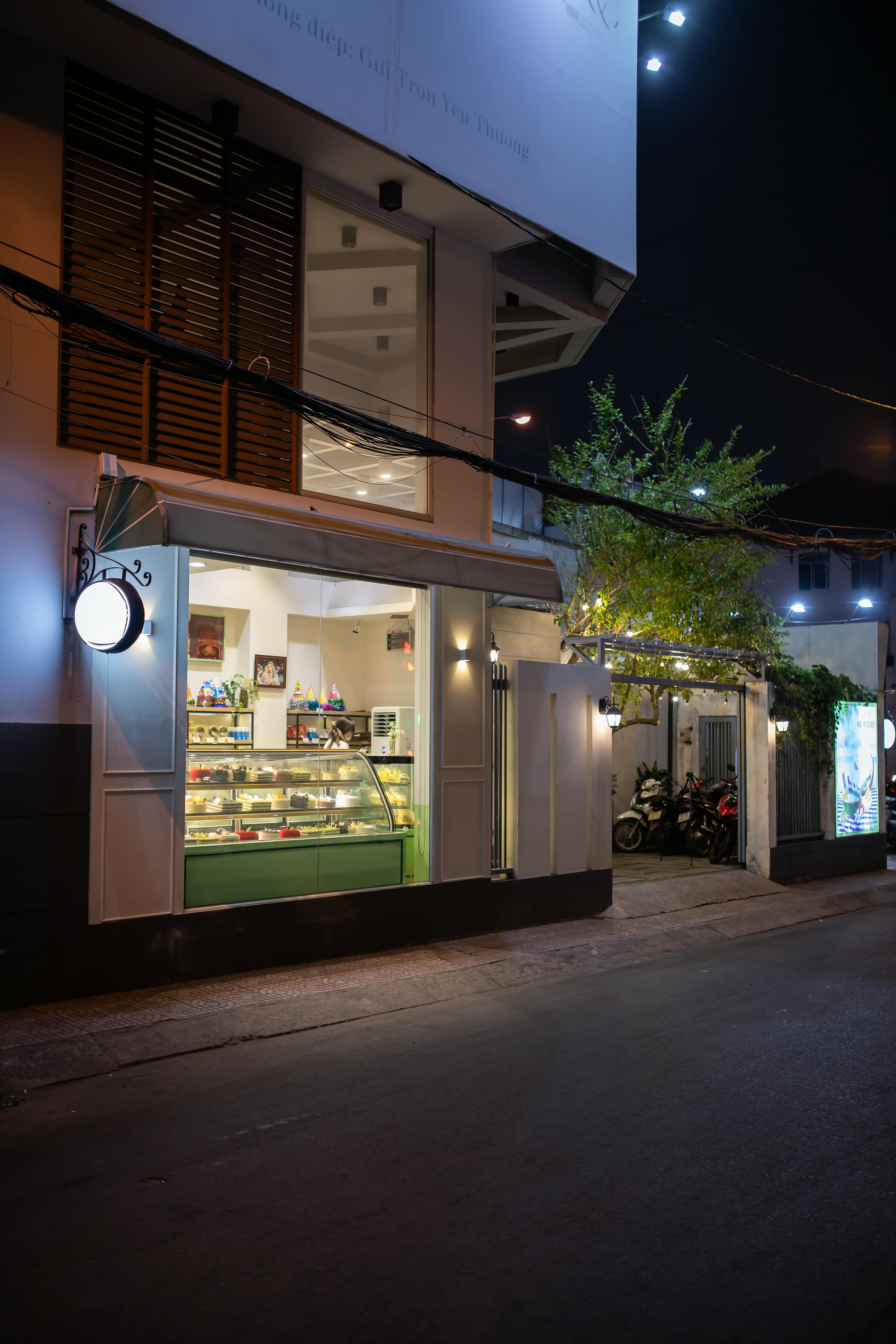 A Small Cafe by the Street in City · Free Stock Photo