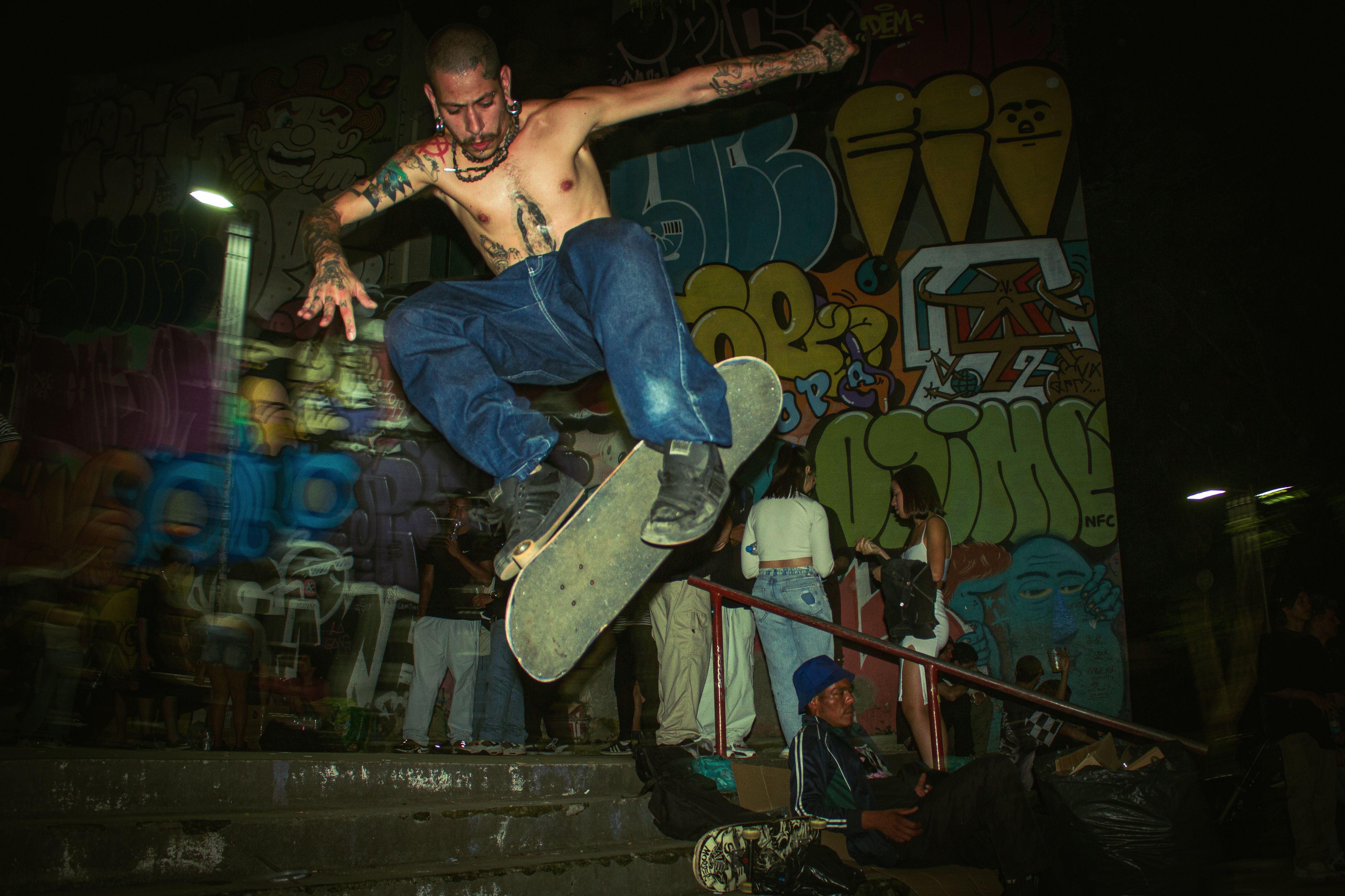 Graffiti Wall Night Photos, Download The BEST Free Graffiti Wall Night ...