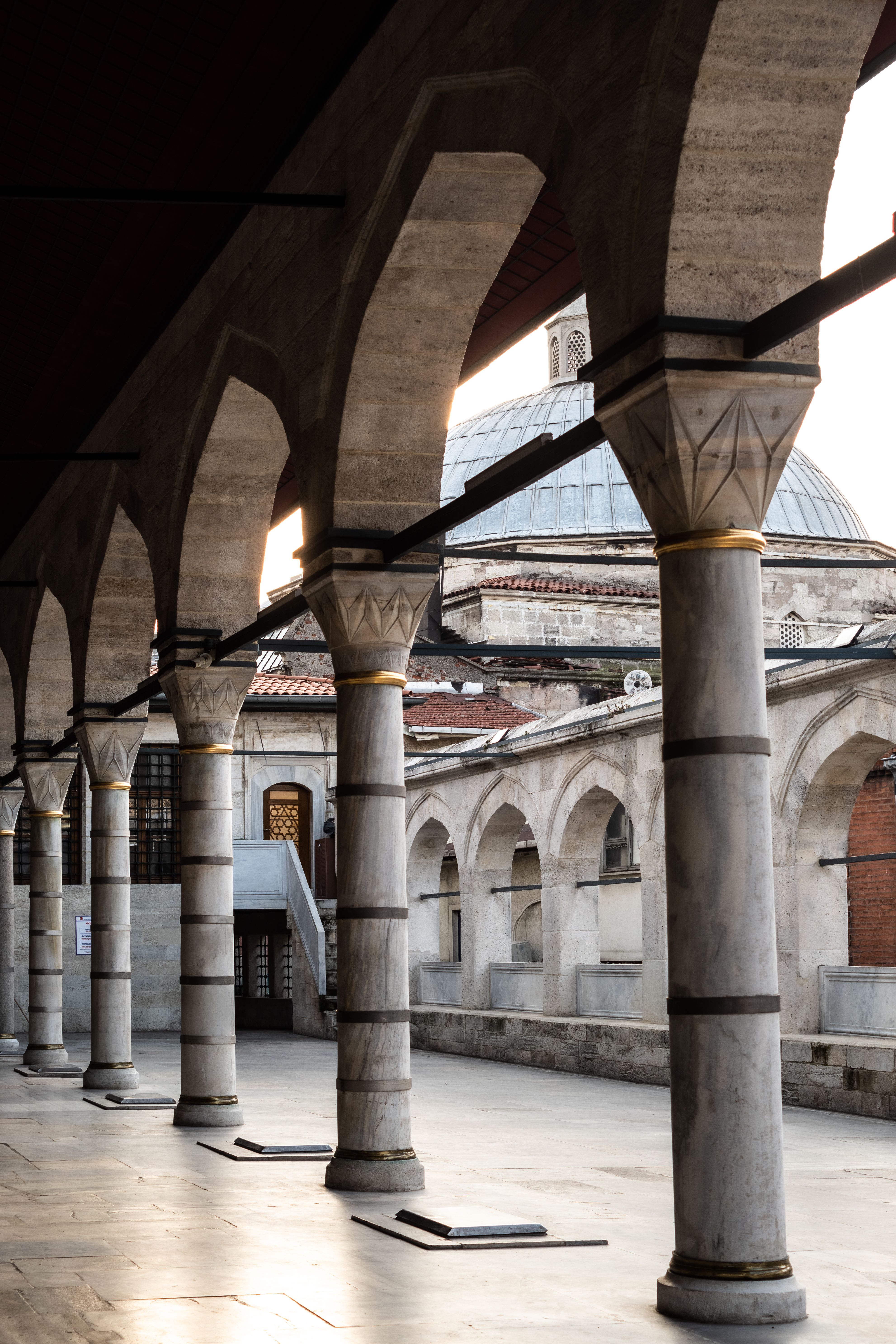 Photo of Columns in a Castle · Free Stock Photo
