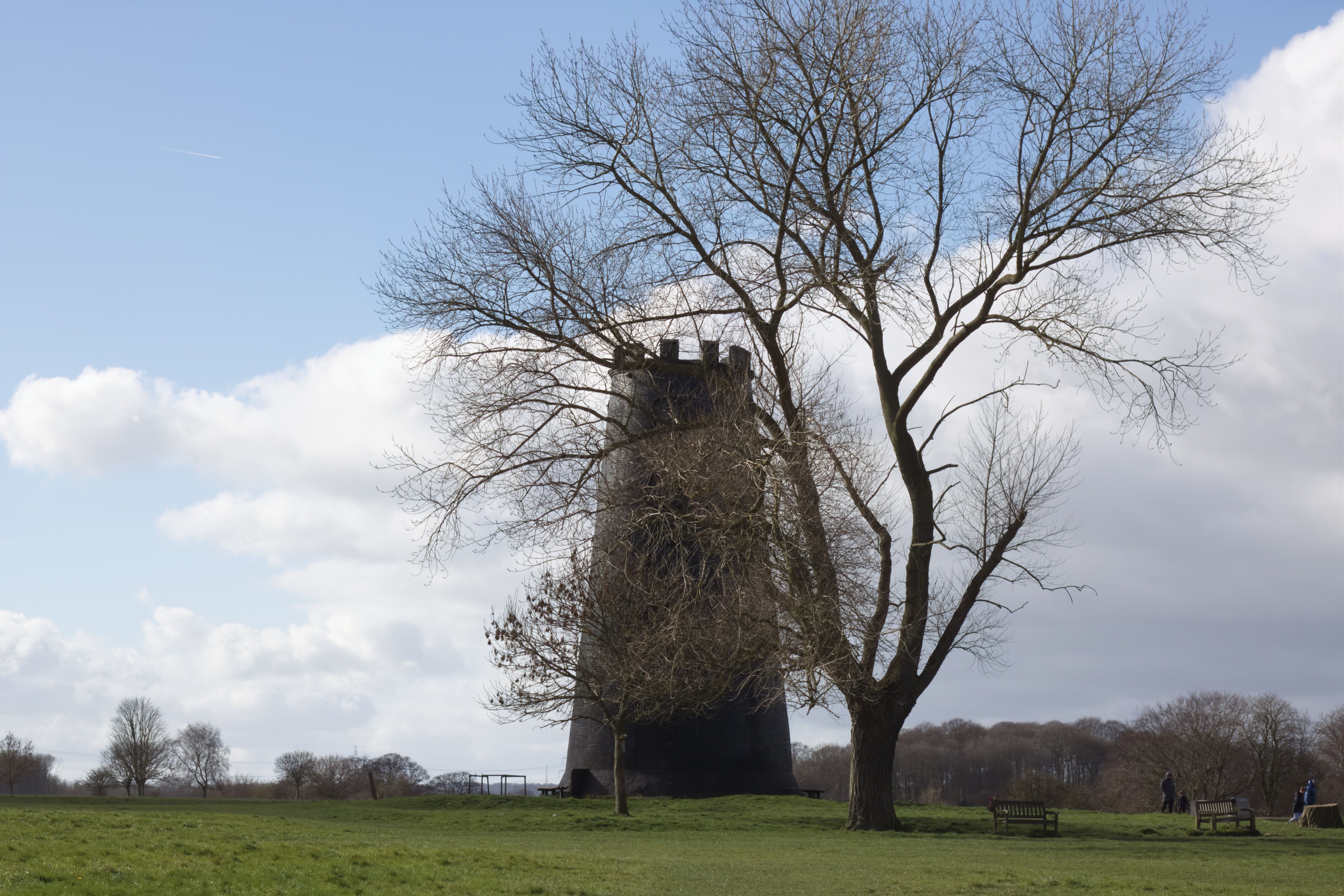View of a Tower · Free Stock Photo