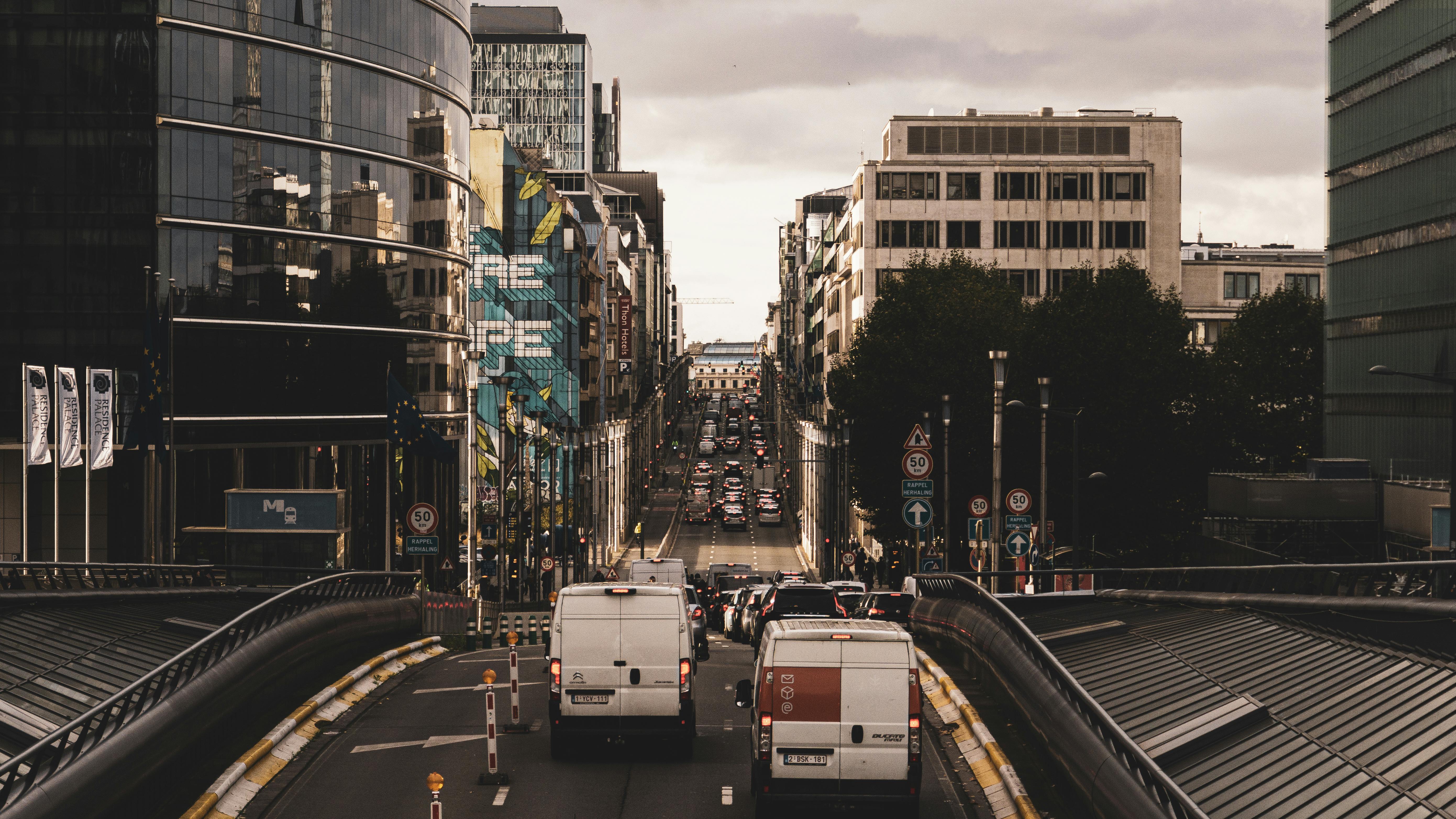 Busy City Street · Free Stock Photo