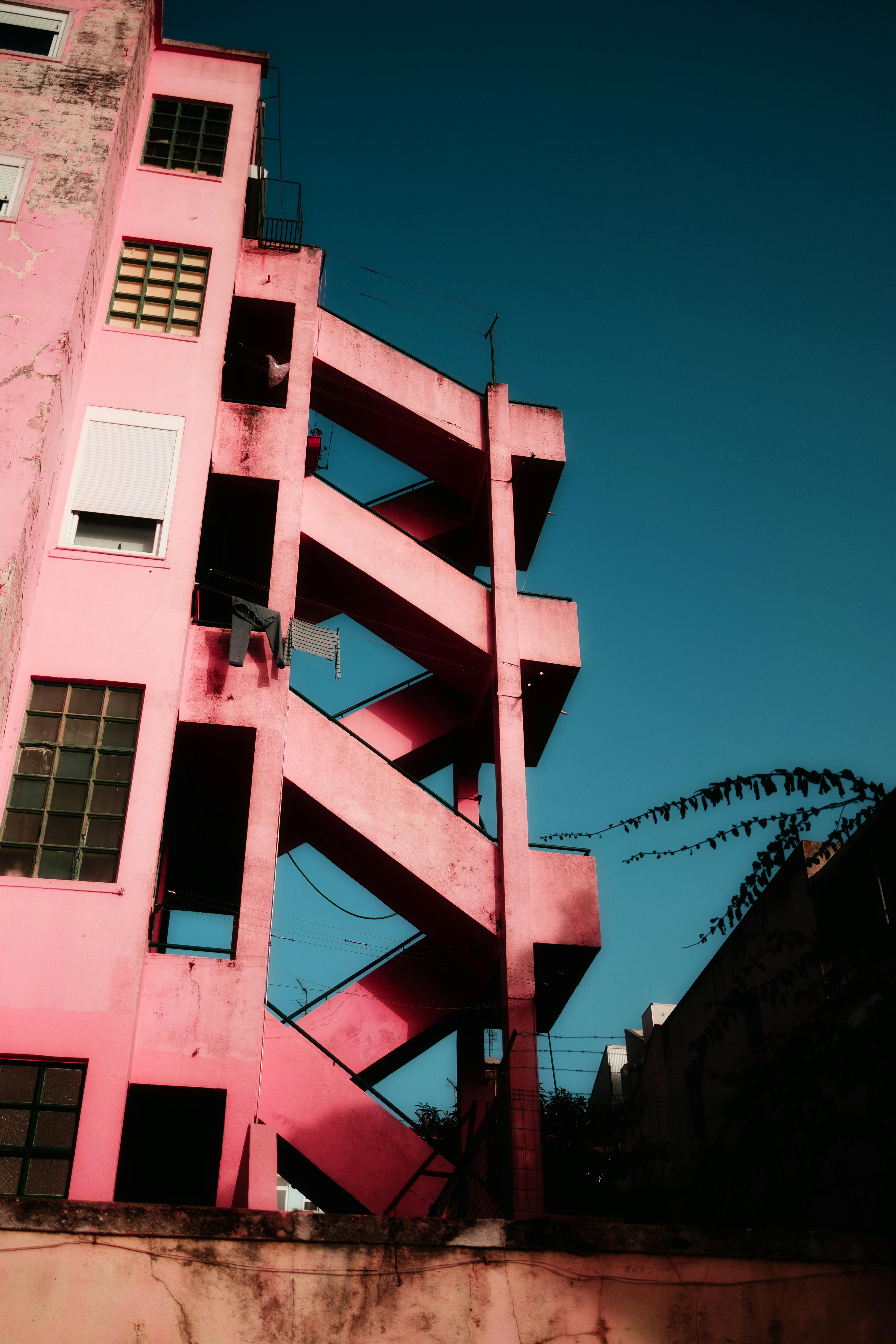 Blue Building · Free Stock Photo