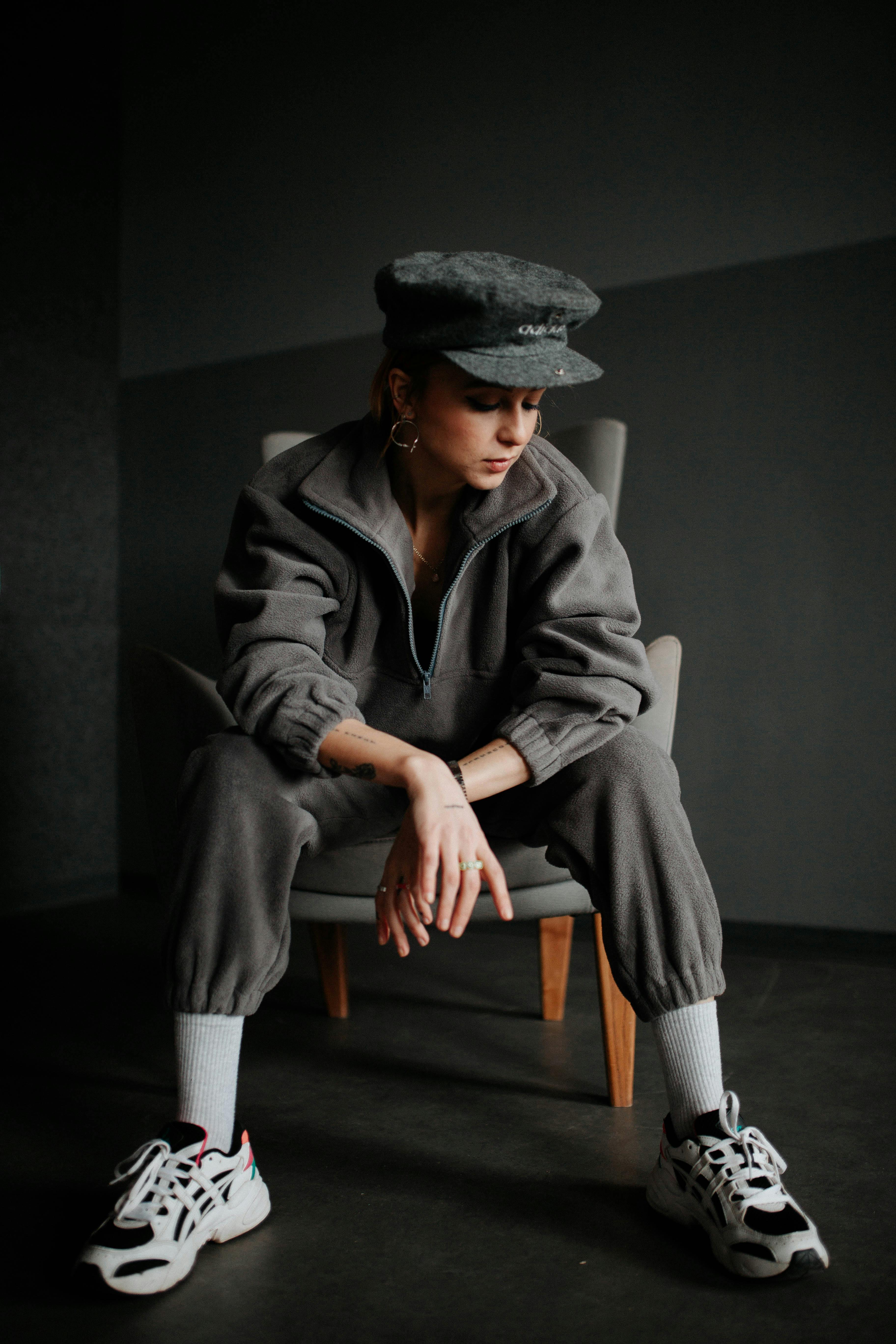 Uniforms Model Photos, Download The BEST Free Uniforms Model Stock ...