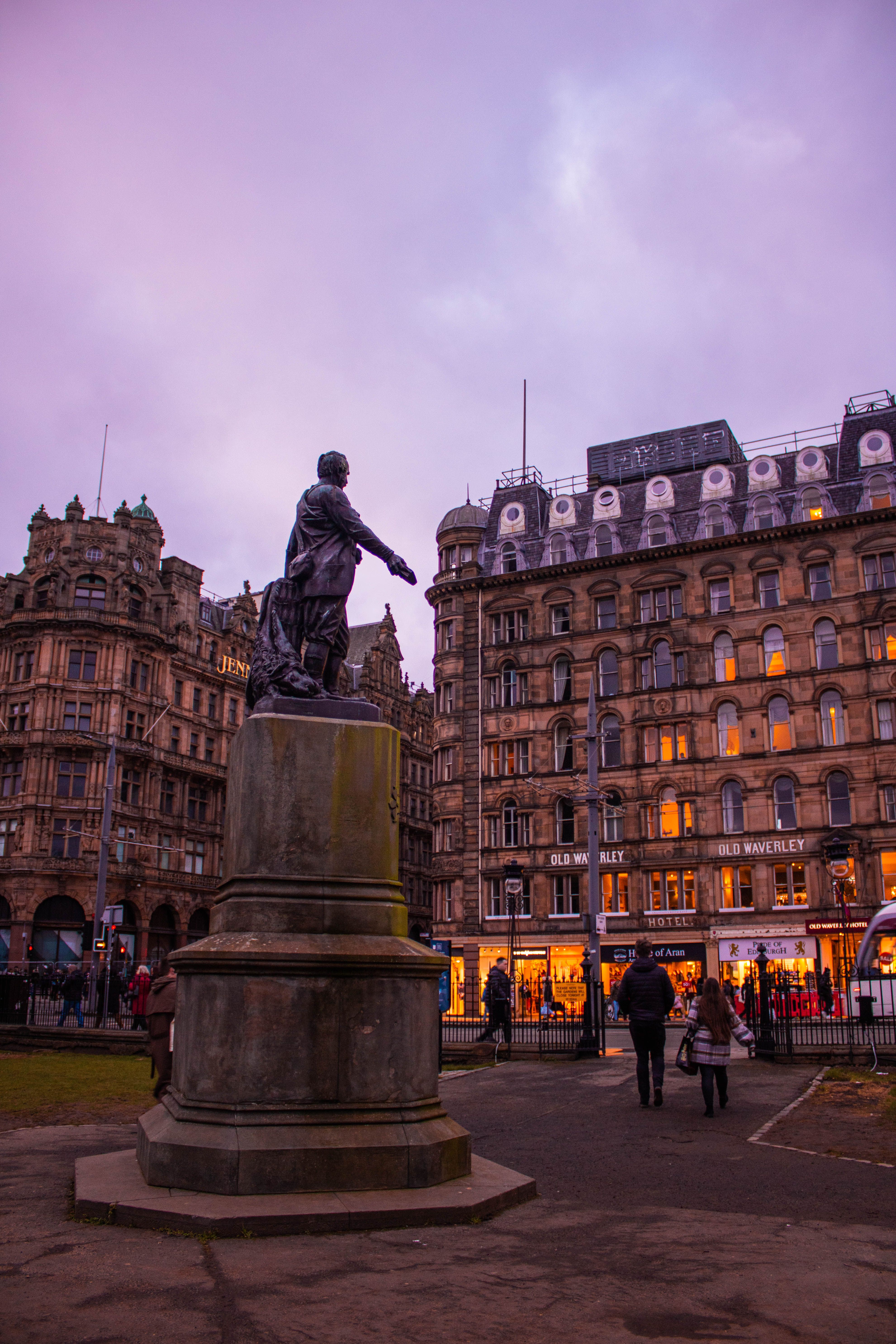 Clouds over Statue on Square in City · Free Stock Photo