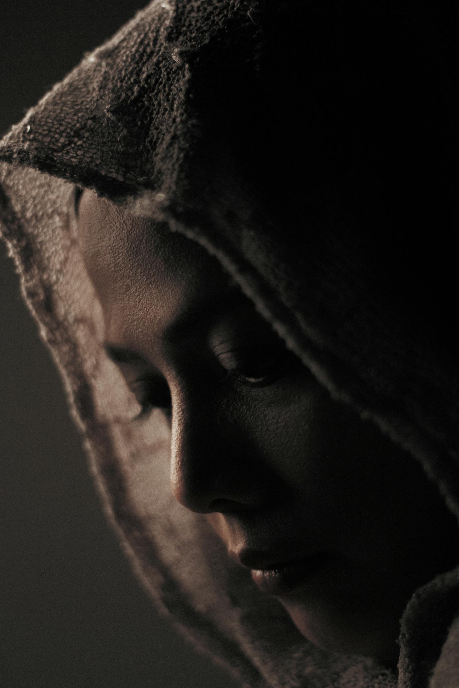 Hooded Woman Photos, Download The BEST Free Hooded Woman Stock Photos ...