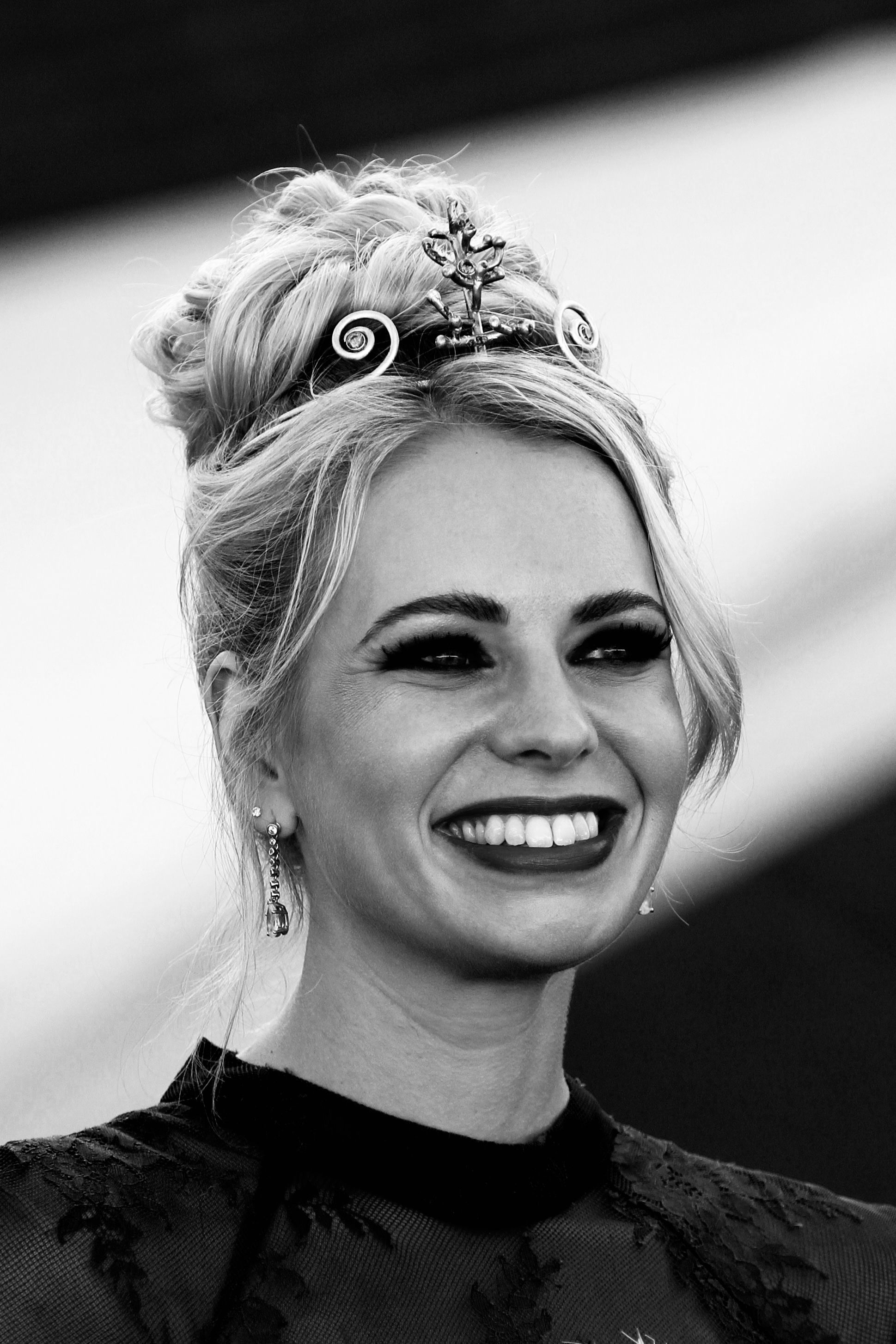 Black and White Portrait of Blonde Wearing Tiara · Free Stock Photo