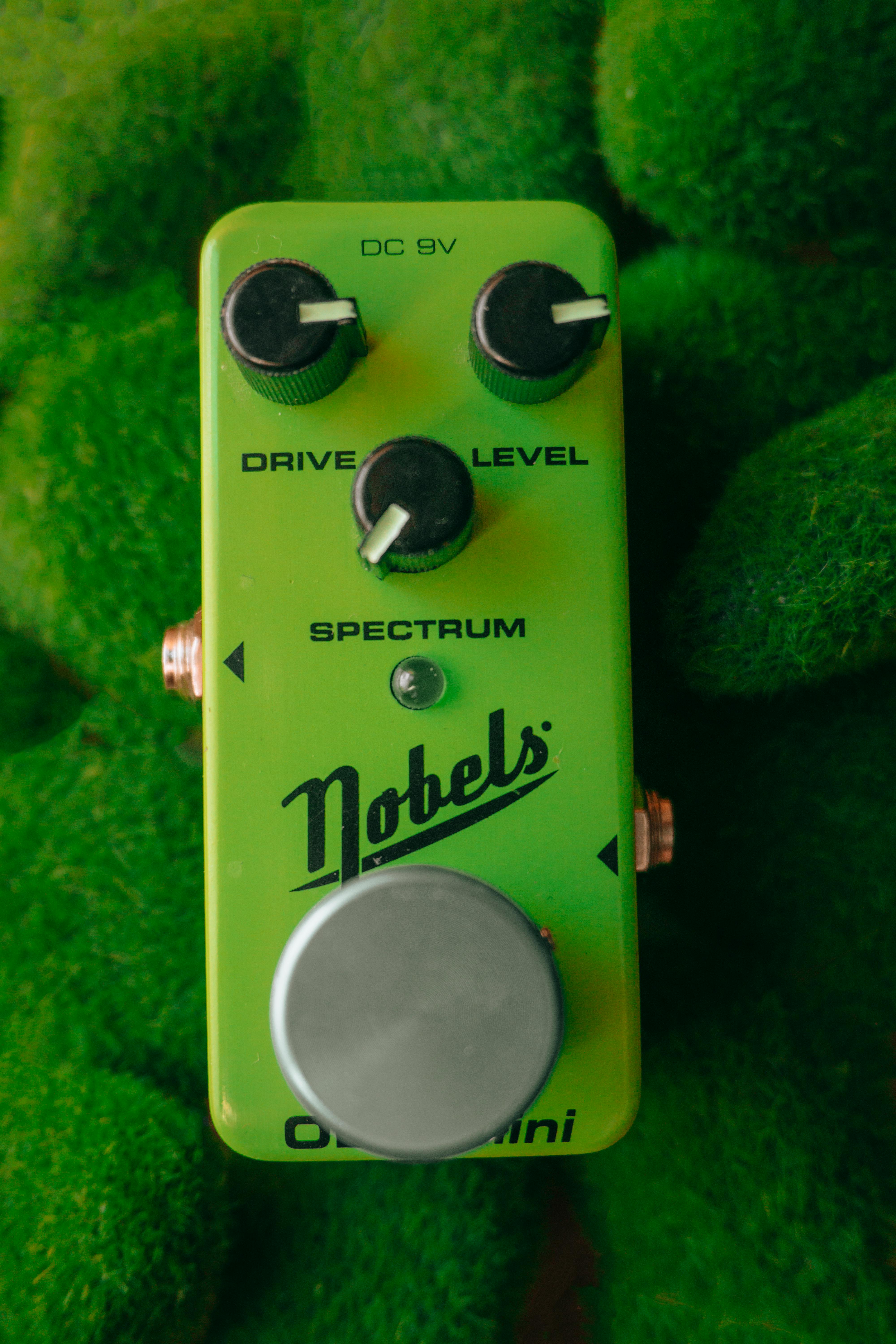Close-up of Green Guitar Pedal · Free Stock Photo