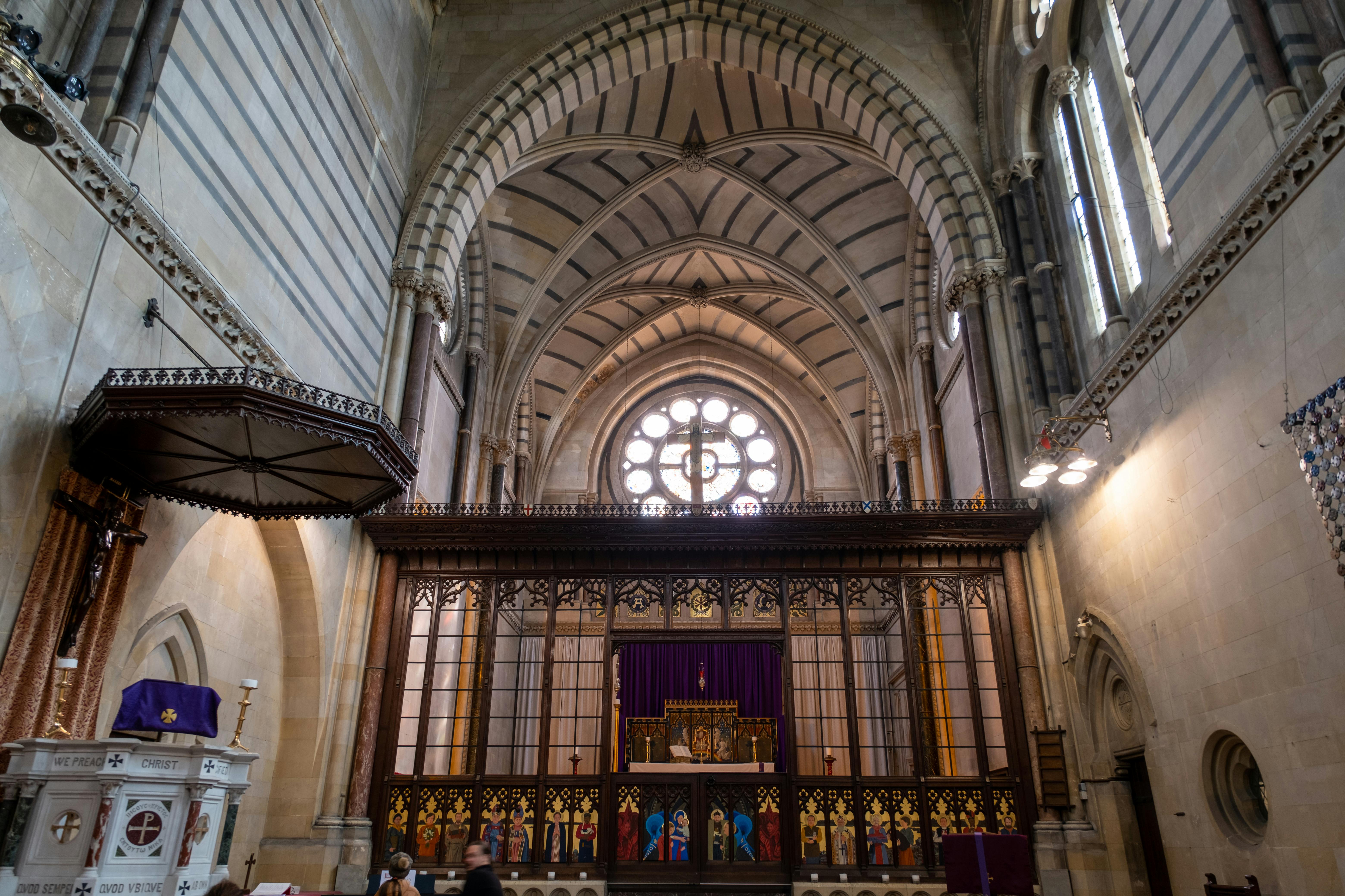 Cross Vault Photos, Download The BEST Free Cross Vault Stock Photos ...