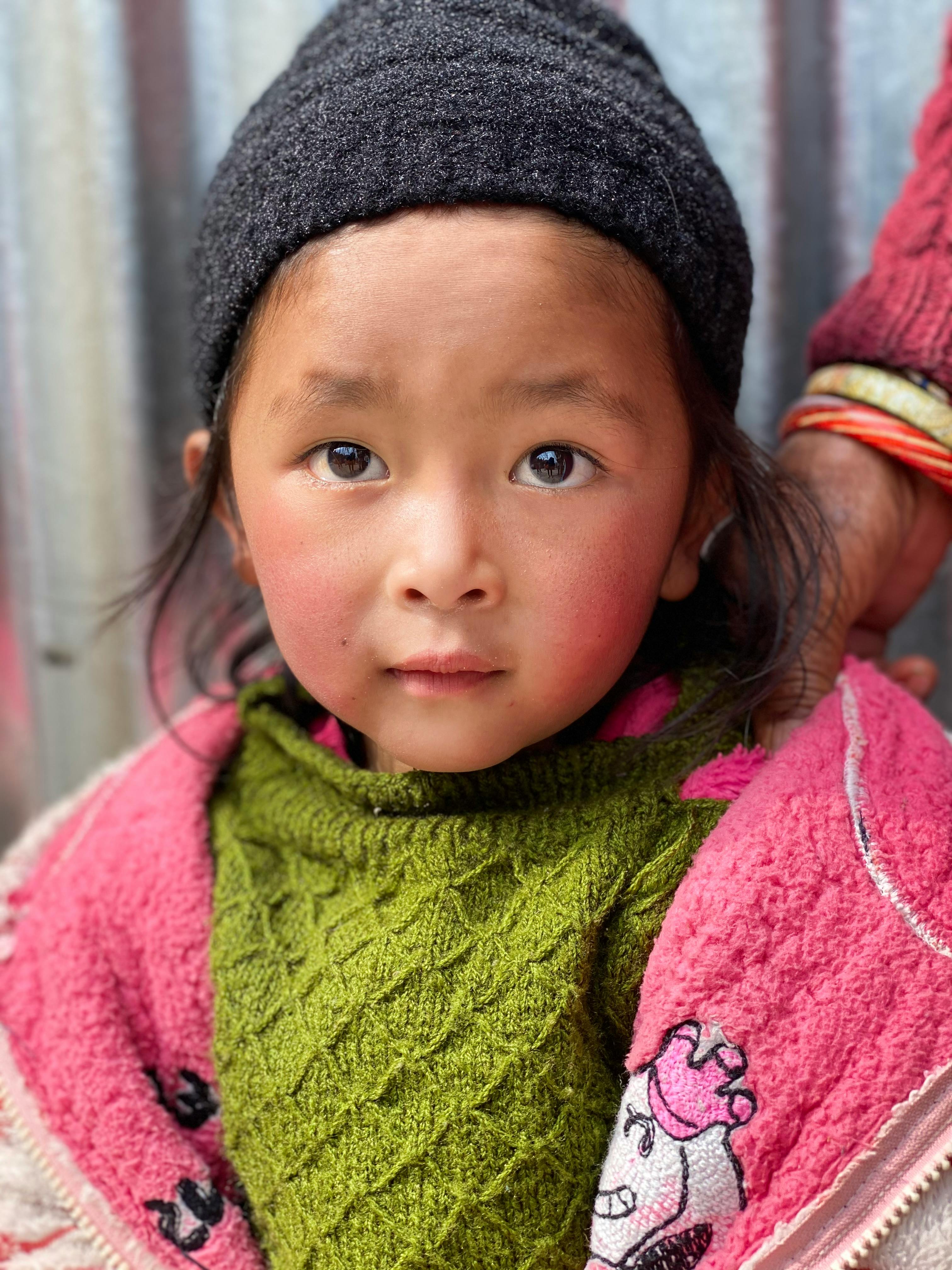 Girl Child Sobbing Photos, Download The BEST Free Girl Child Sobbing ...