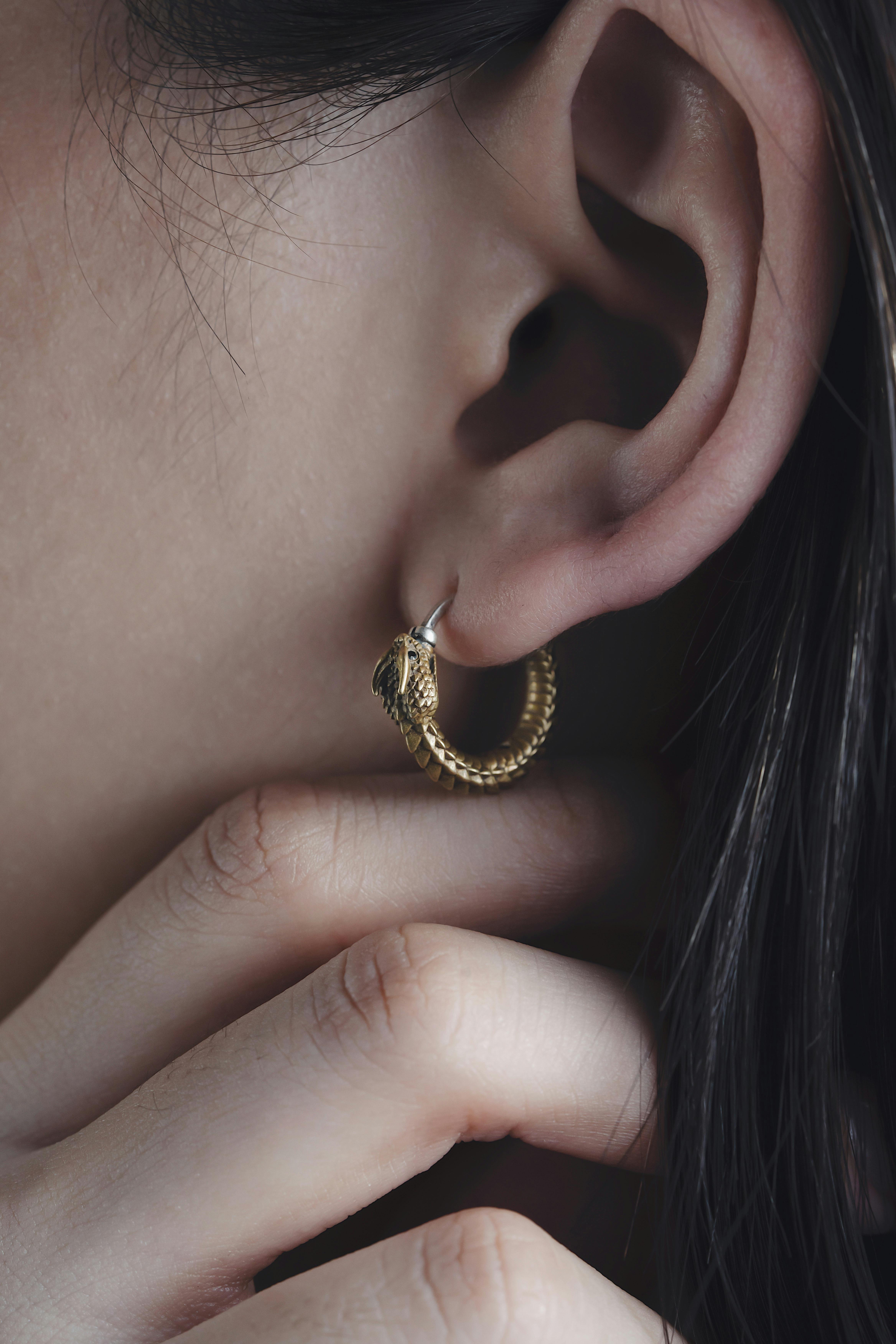 Gold Earing Photos, Download The BEST Free Gold Earing Stock Photos ...