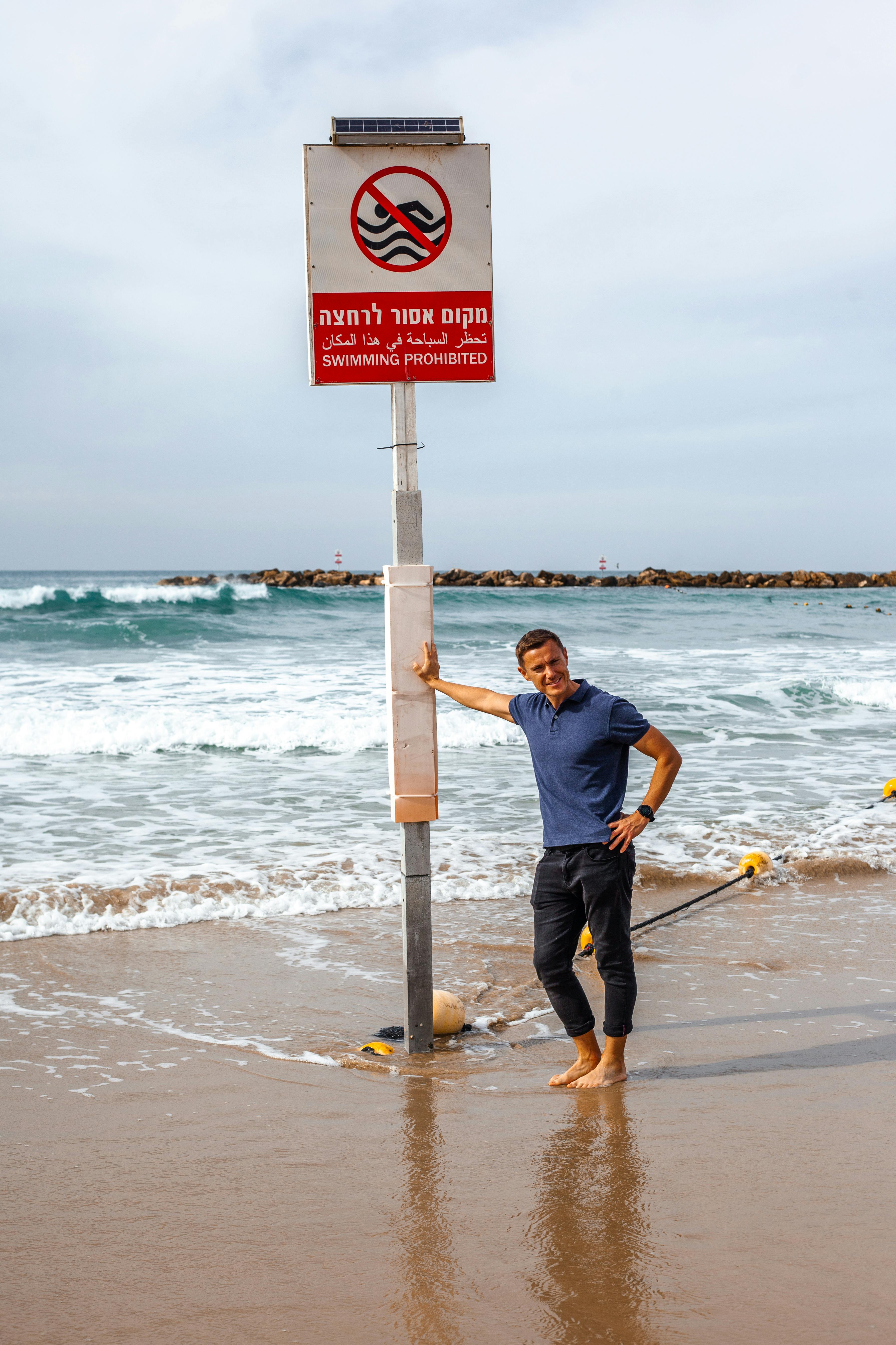 Men Sign Photos, Download The BEST Free Men Sign Stock Photos & HD Images