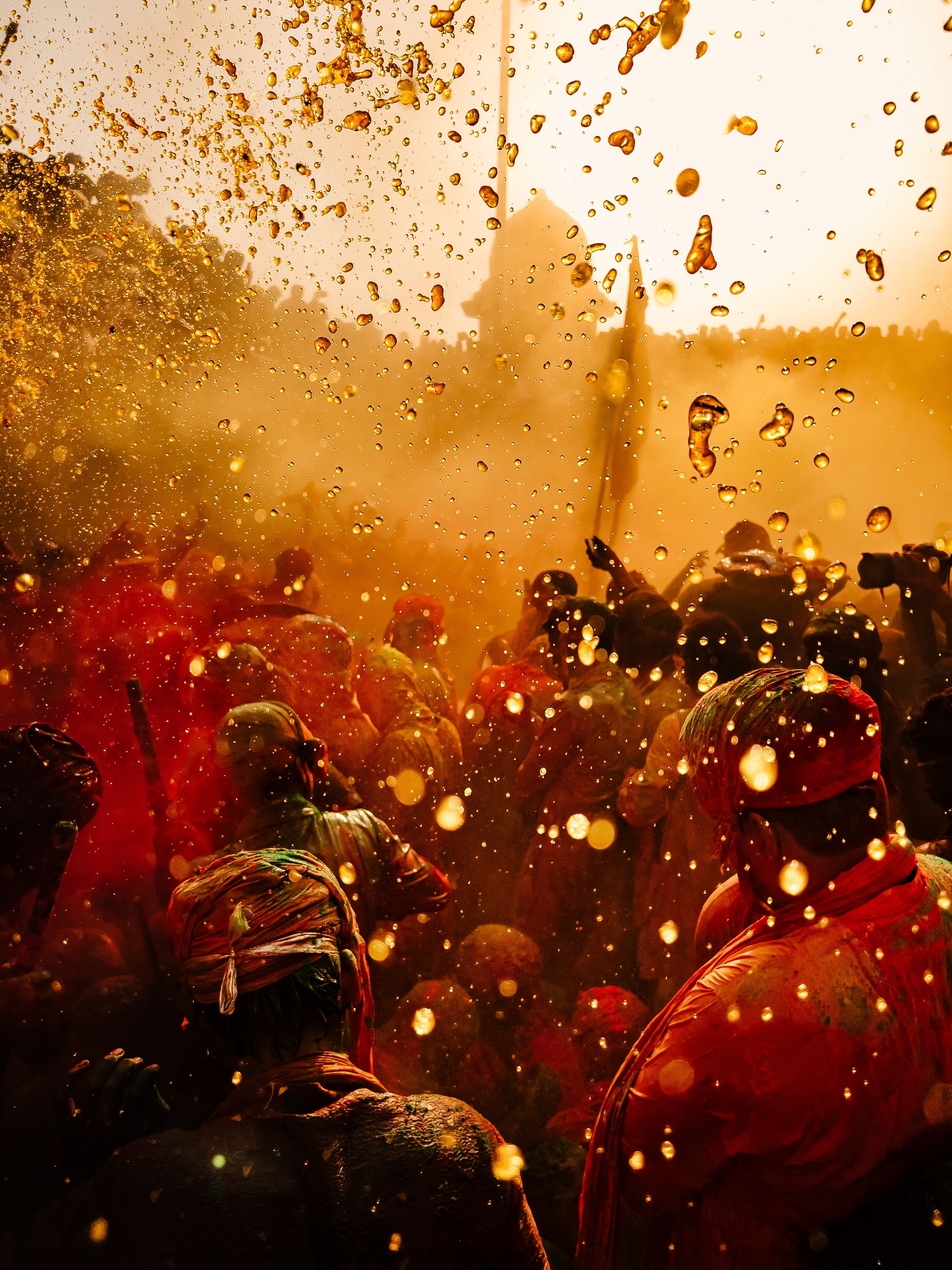 Paint Throwing Photos, Download The BEST Free Paint Throwing Stock ...