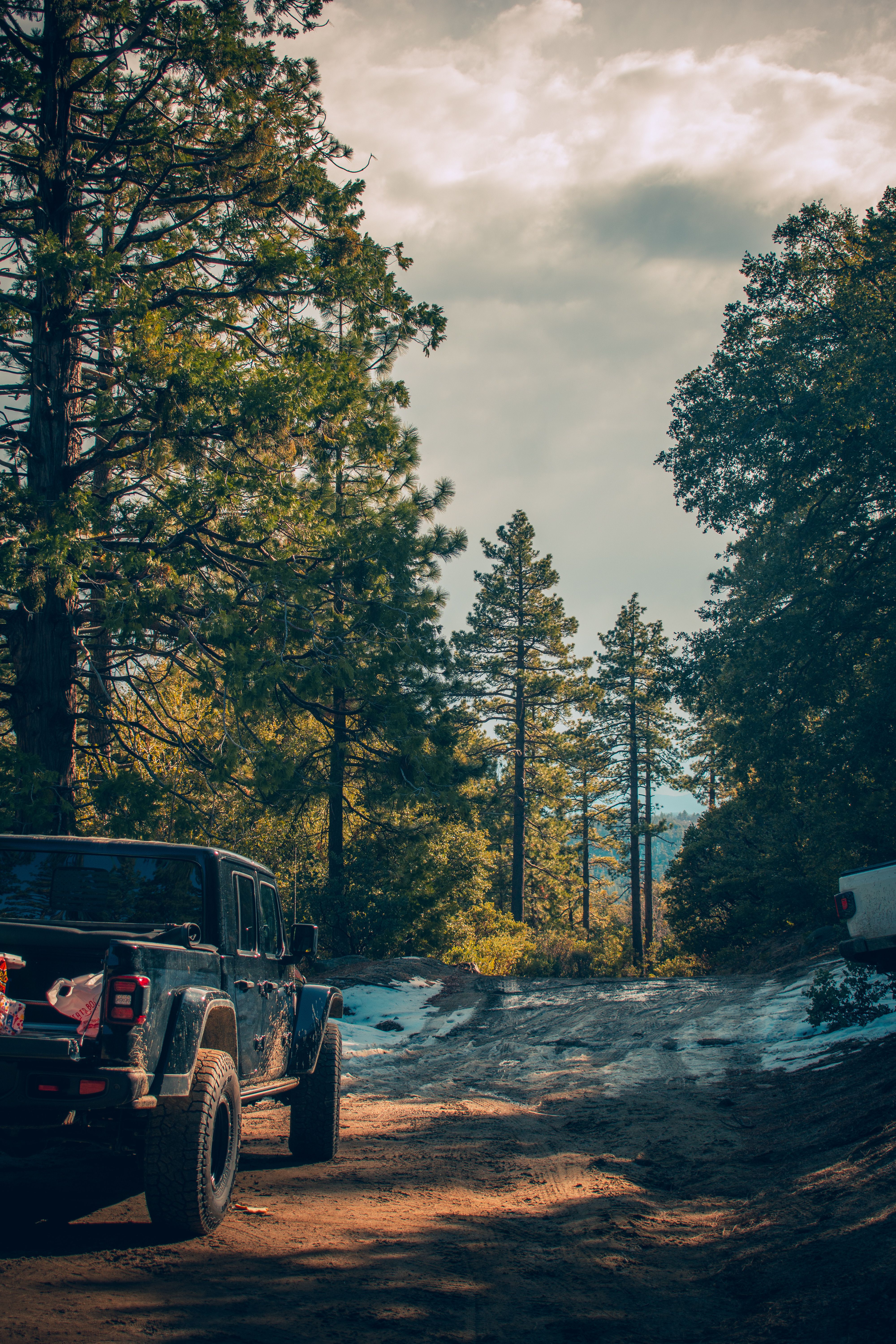 Off-Road Adventure in Pakistani Mountain Range · Free Stock Photo