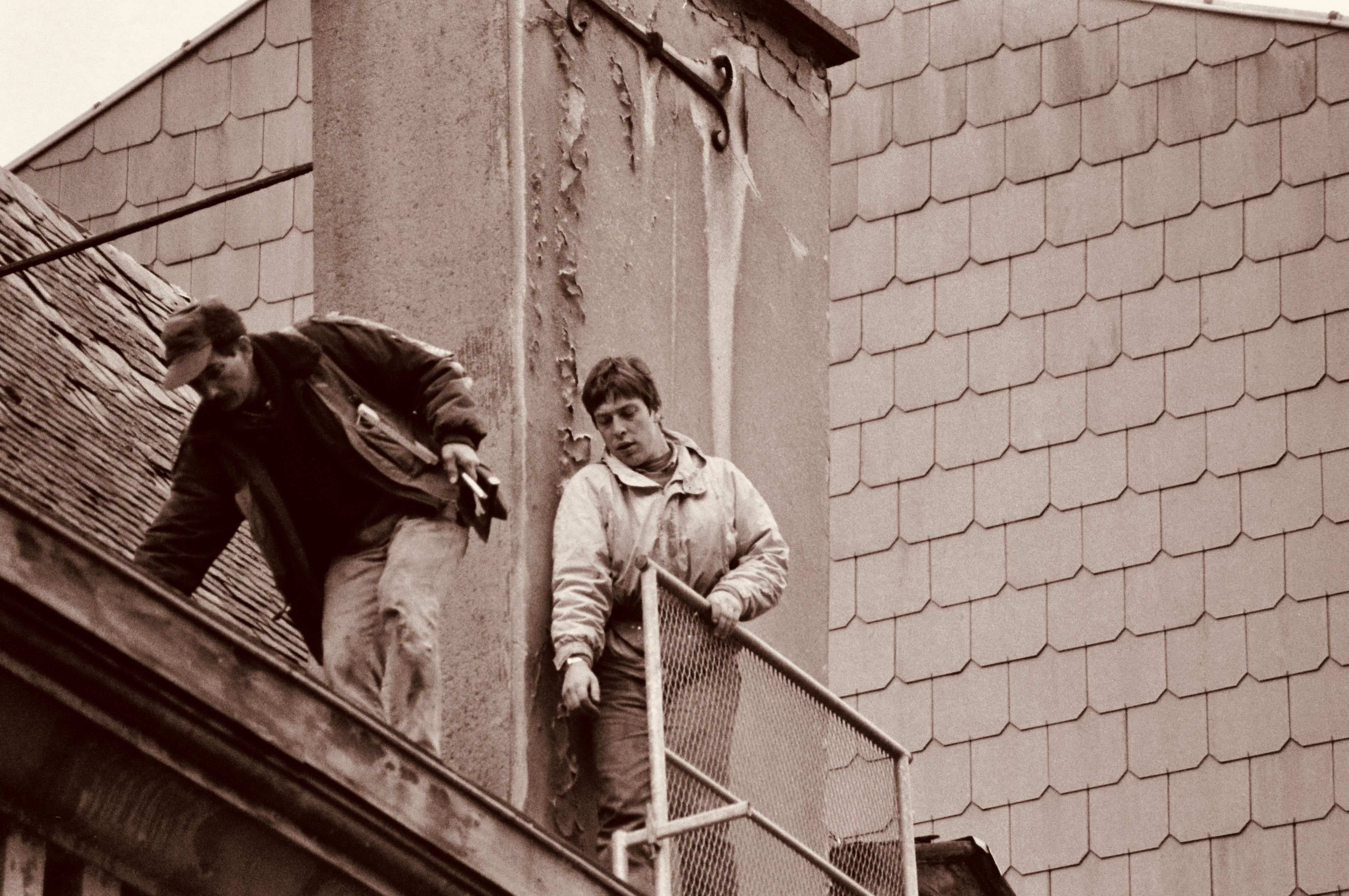 Man Falling Off Roof Photos, Download The BEST Free Man Falling Off ...