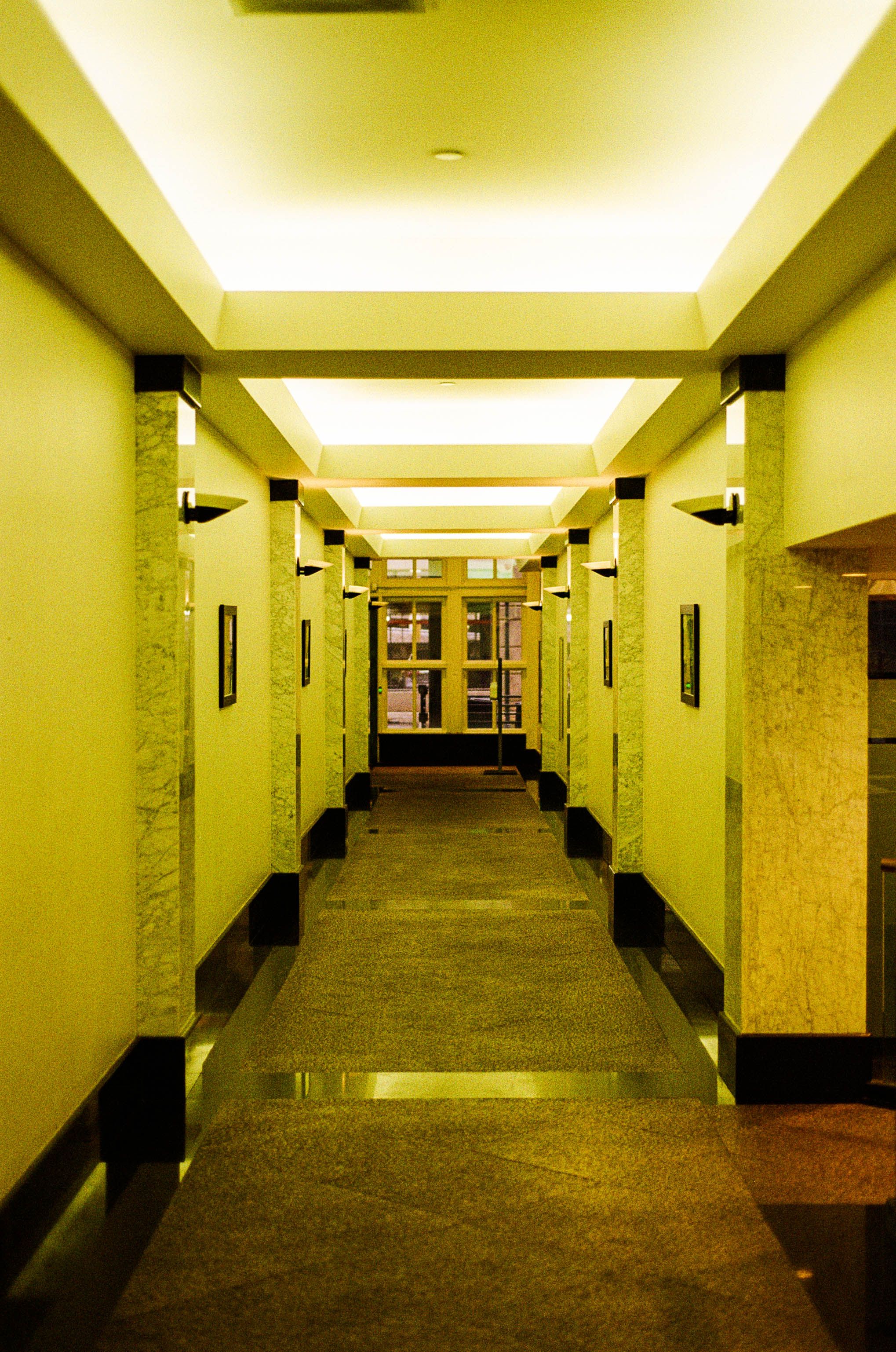 Lights in Corridor · Free Stock Photo
