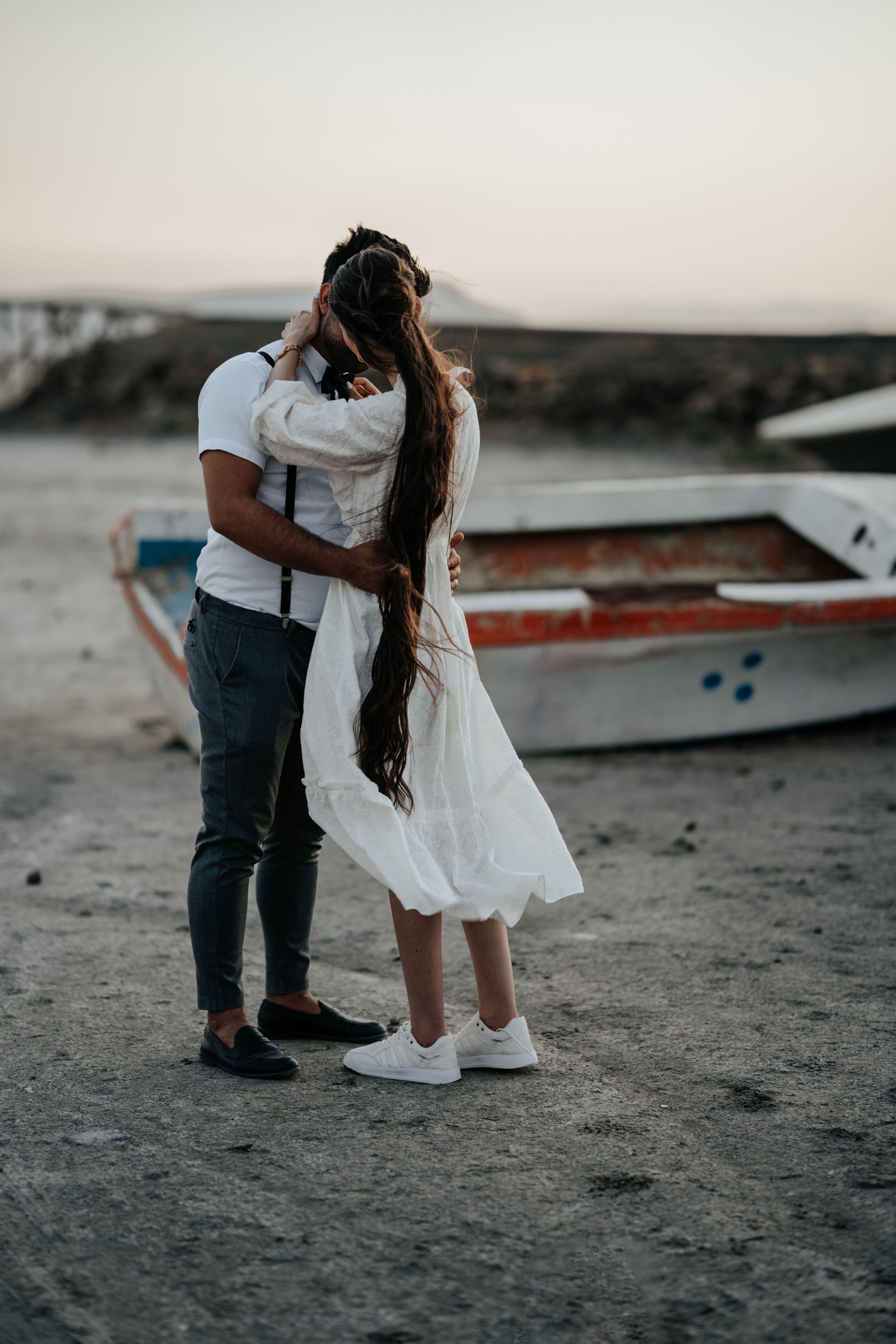 Astronaut Kissing Photos, Download The BEST Free Astronaut Kissing ...