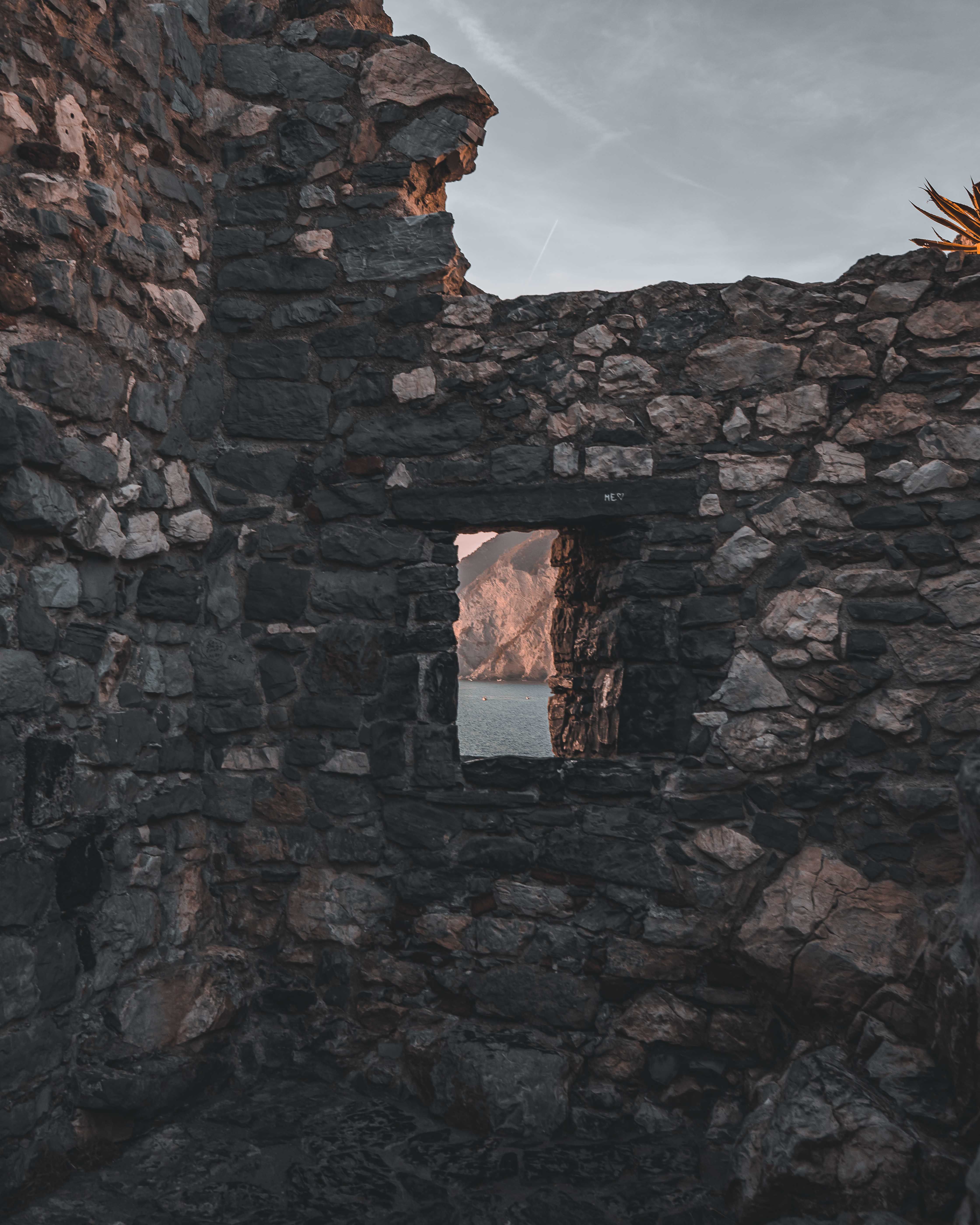 Ocean Ruins Photos, Download The BEST Free Ocean Ruins Stock Photos ...