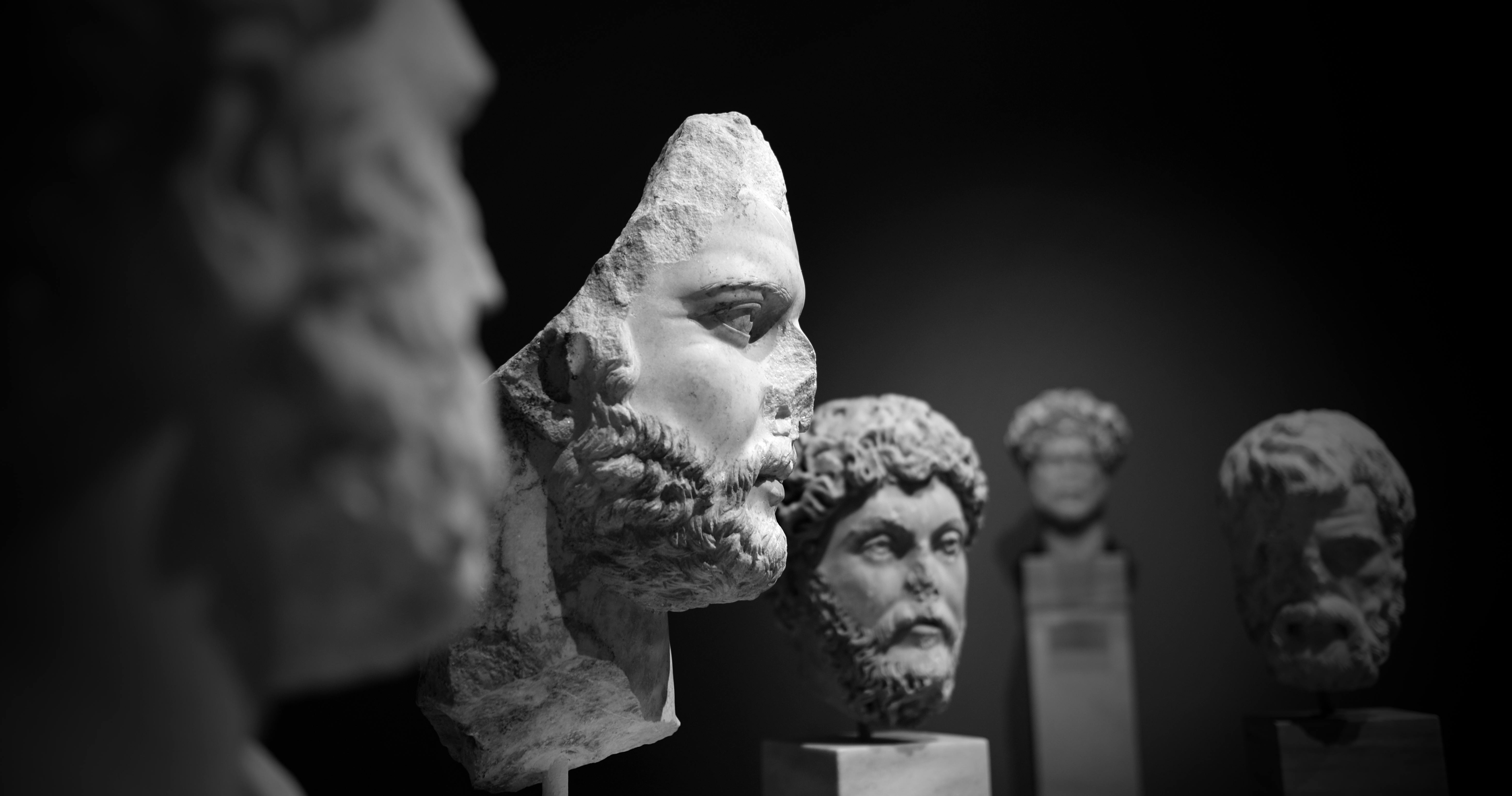 Greek Statue · Free Stock Photo