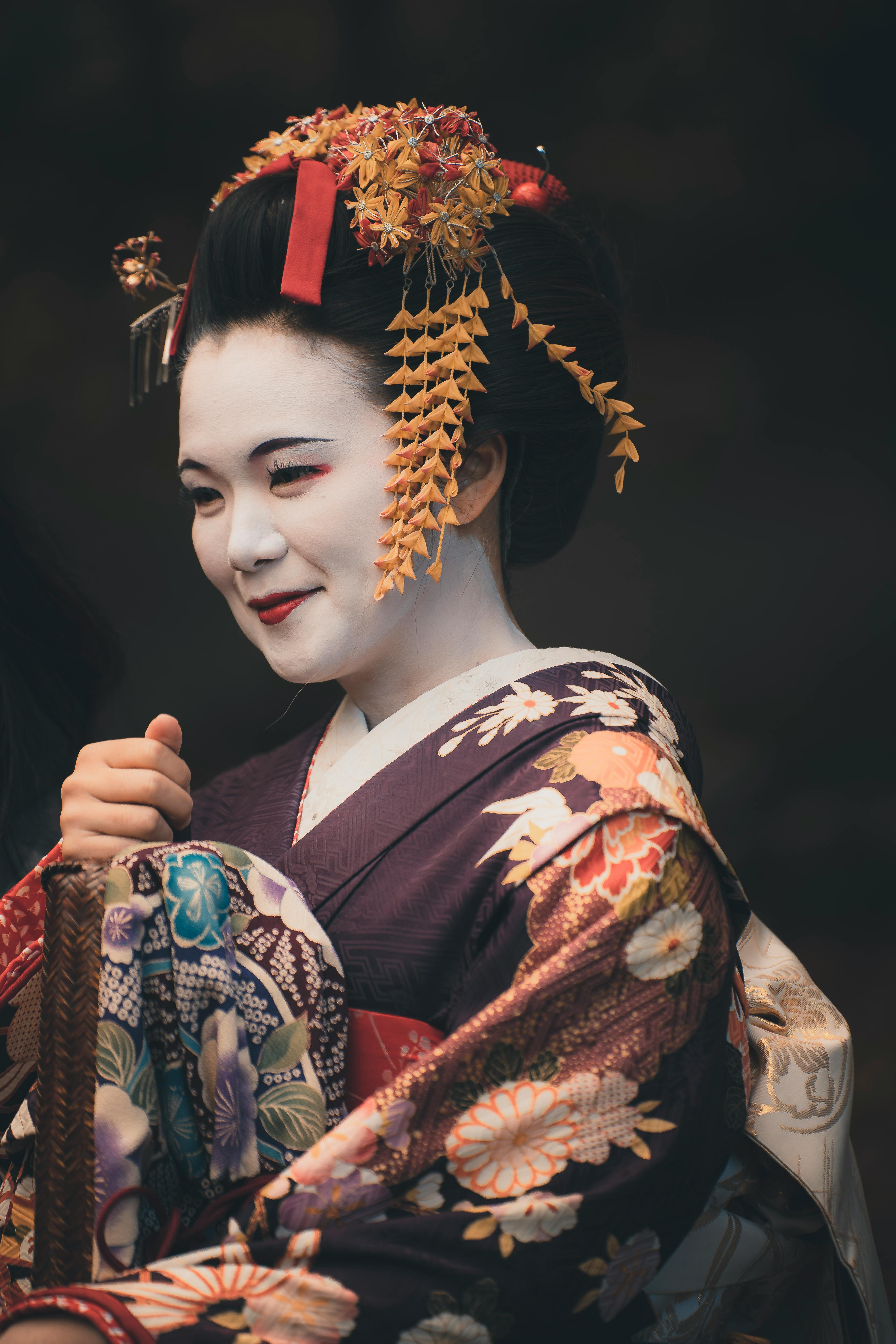Smiling Kabuki Actress · Free Stock Photo