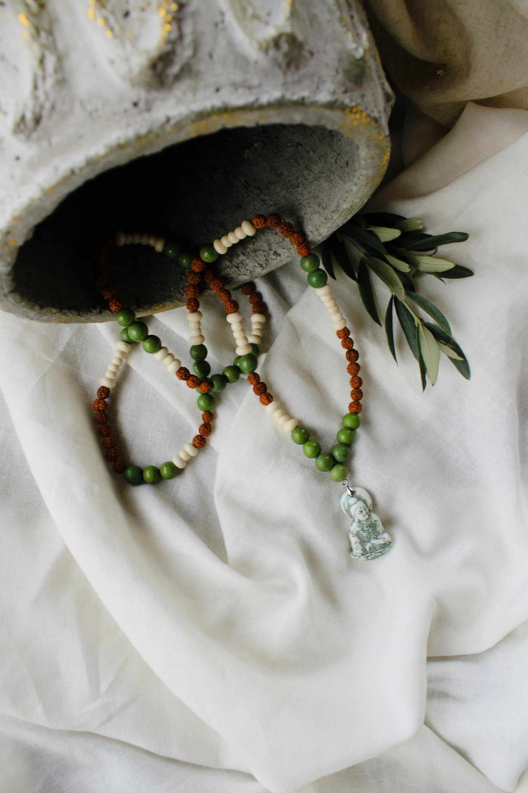 Vintage Floral Locket Necklaces on Display · Free Stock Photo