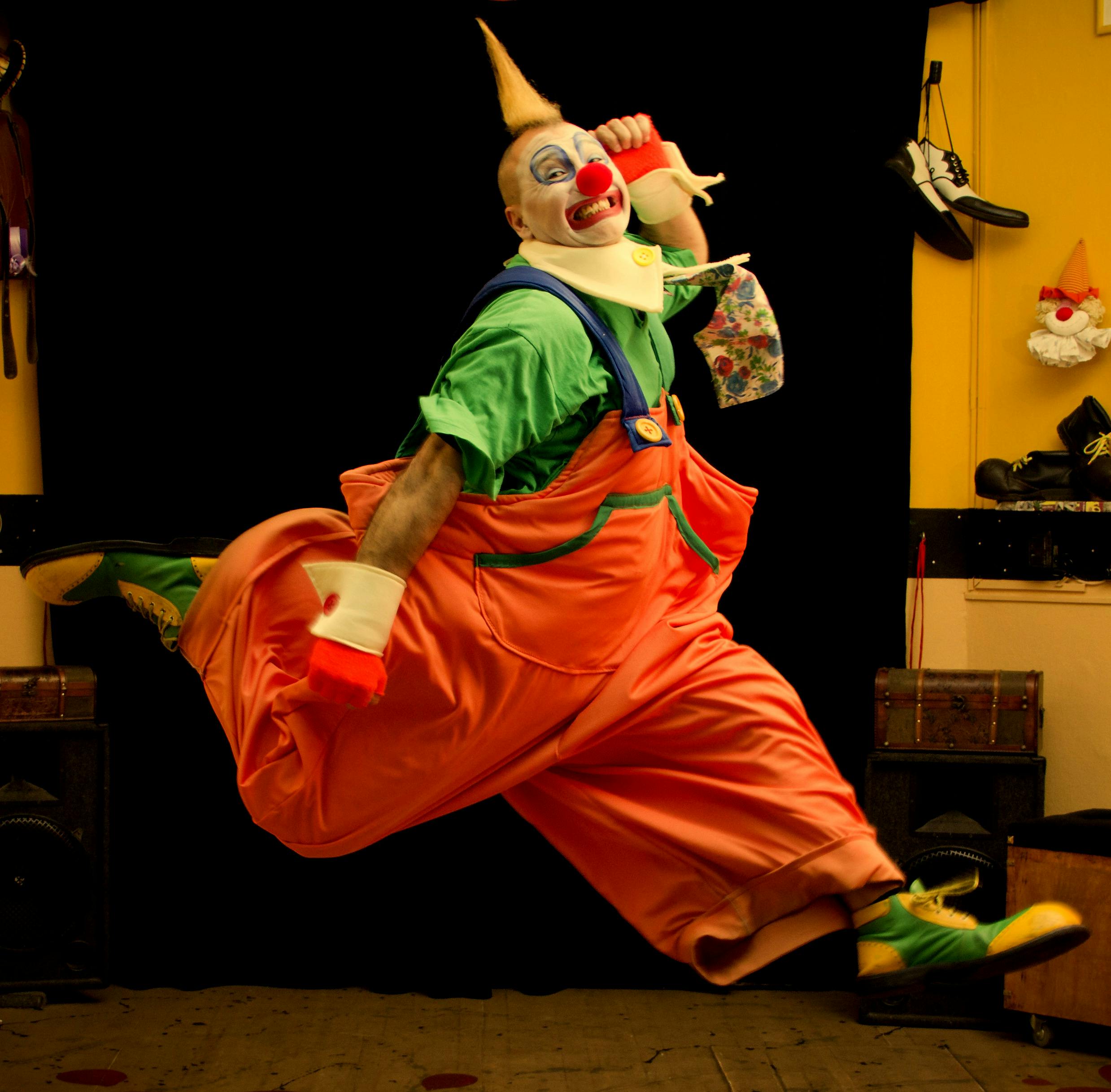 Comedian Photos, Download The BEST Free Comedian Stock Photos & HD Images