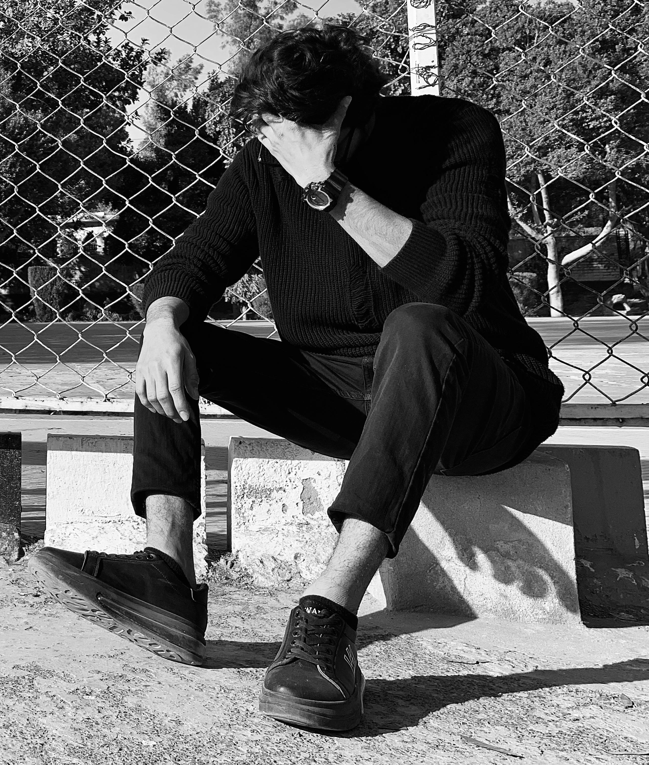 Devil Sitting On The Fence Photos, Download The BEST Free Devil Sitting ...