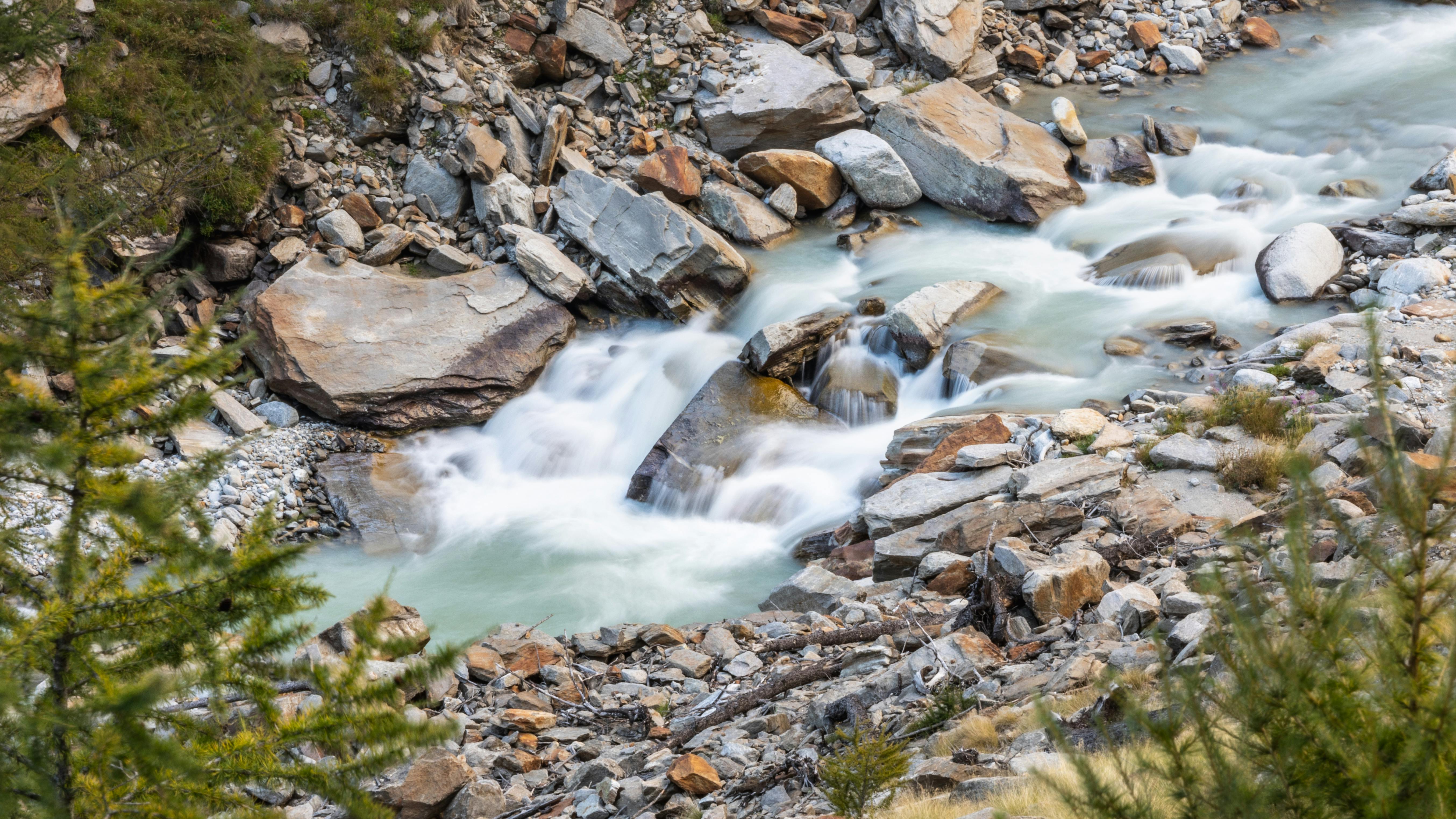 River Rocks Photos, Download The BEST Free River Rocks Stock Photos ...