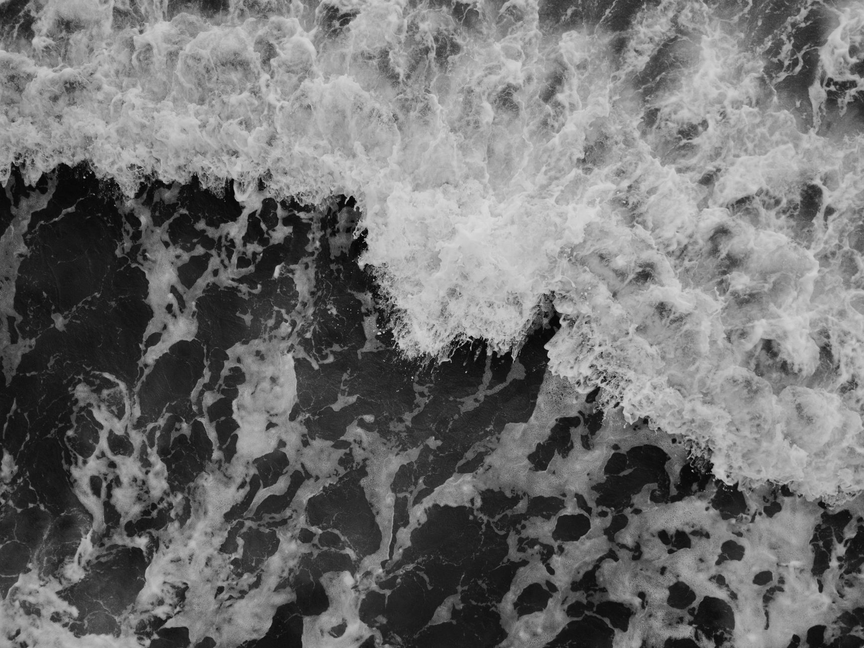 Sea Waves Free Stock Photo sea-waves-free-stock-photo